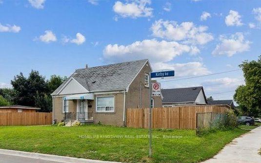 14 Kirby Road, Toronto, ON M3L 1B6