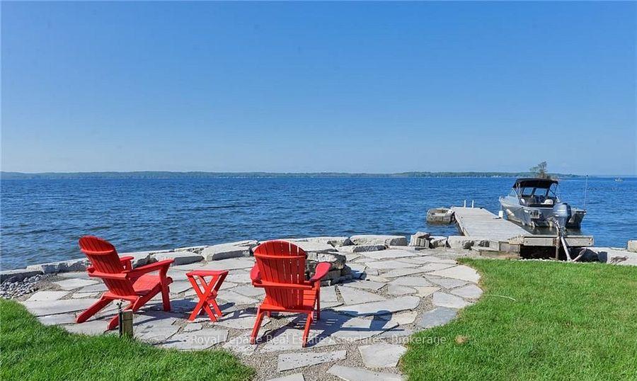 14 Long Point Road, Tay, ON P2A 0B2