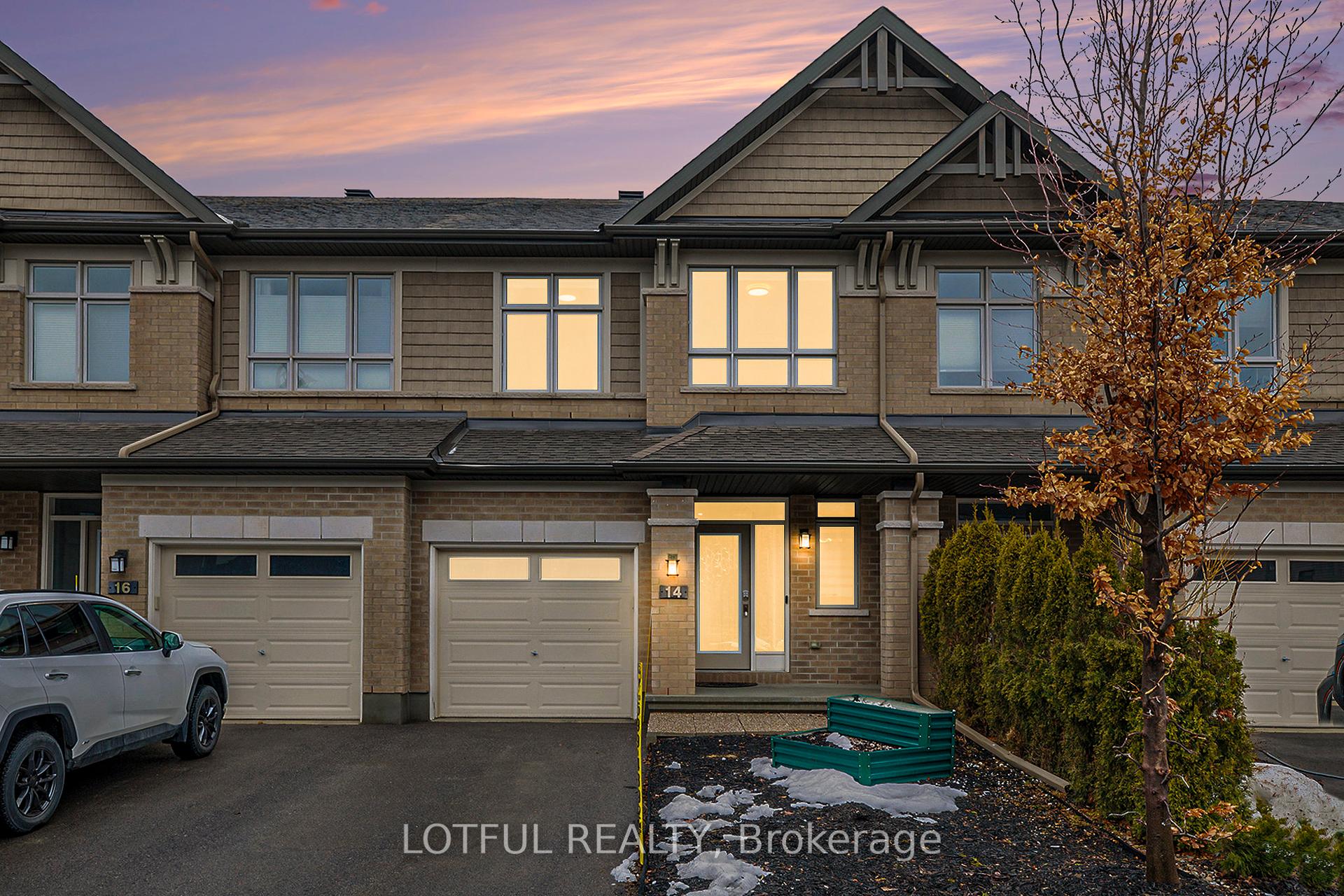 14 Plank Street, Kanata, ON K2V 0M5