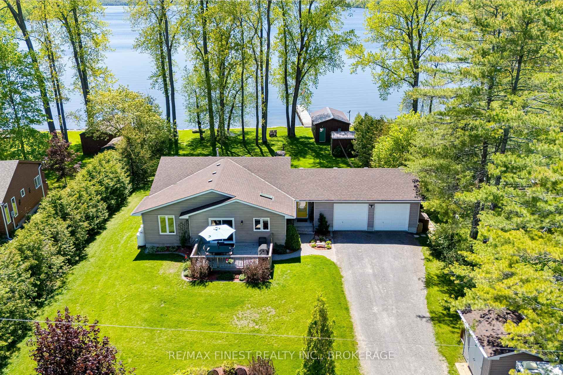 14 Sunset Lane, Greater Napanee, ON K7R 3K7