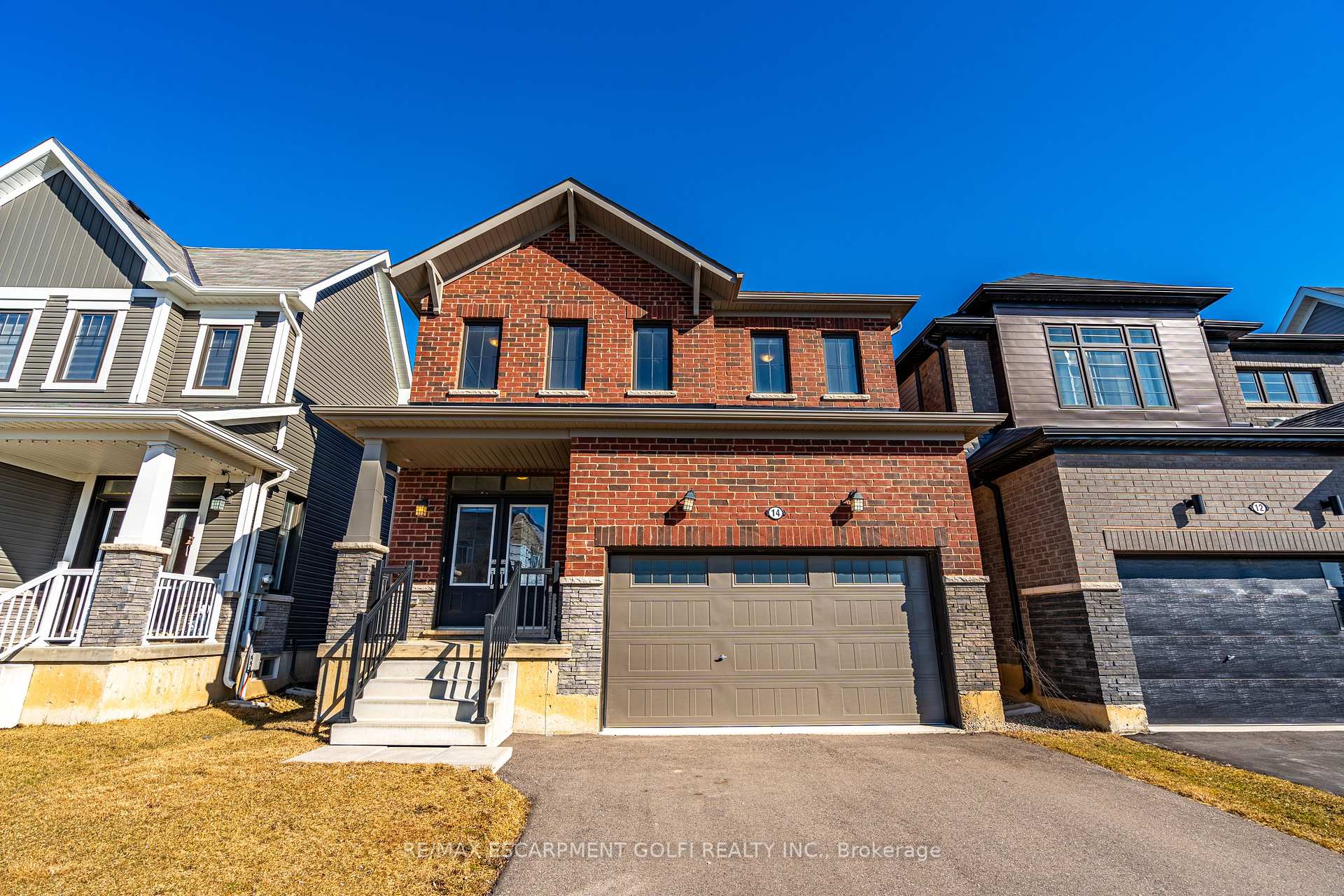 14 WHITHORN Crescent, Haldimand, ON N3W 0E5