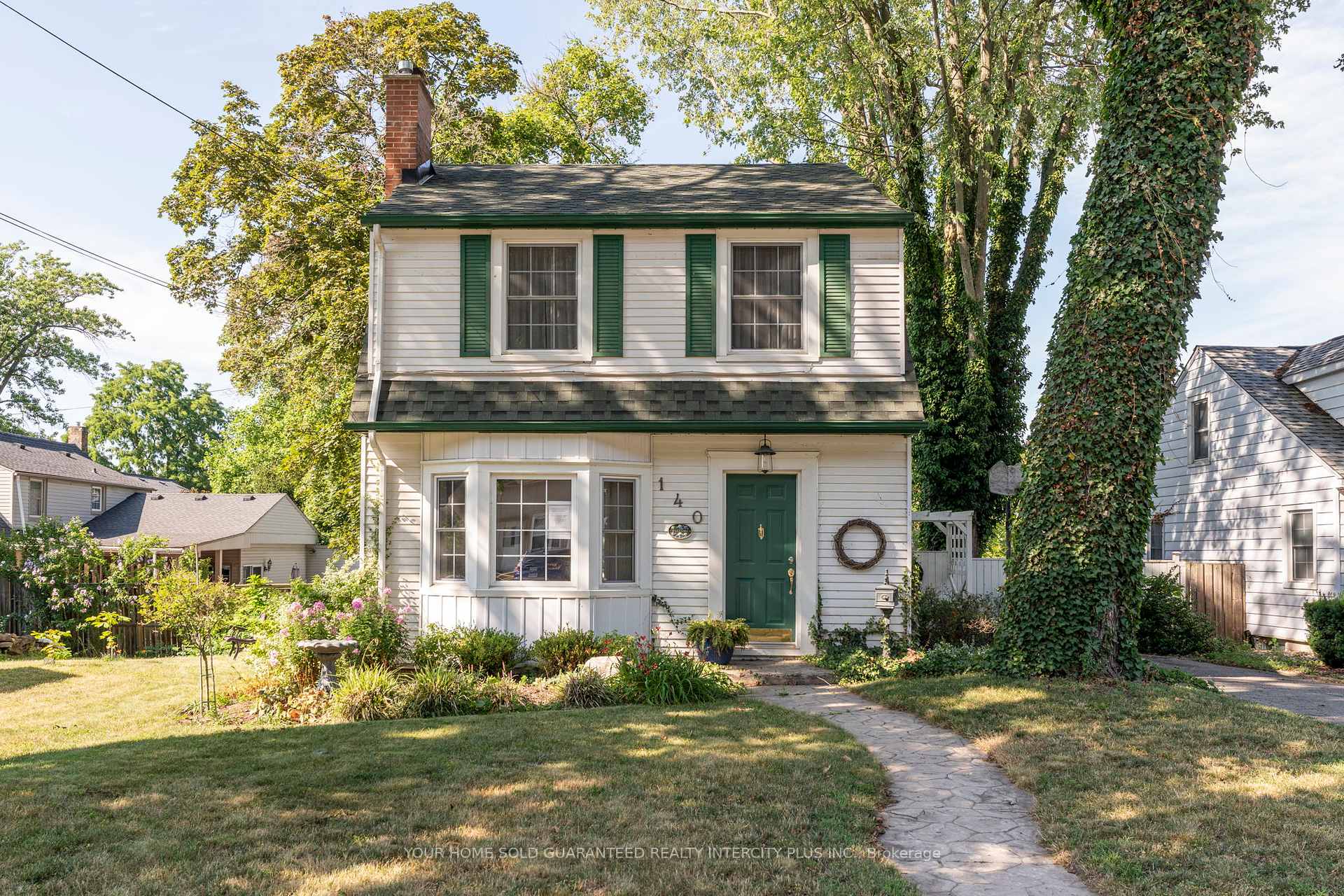 140 Main Street W, Grimsby, ON L3M 1S2