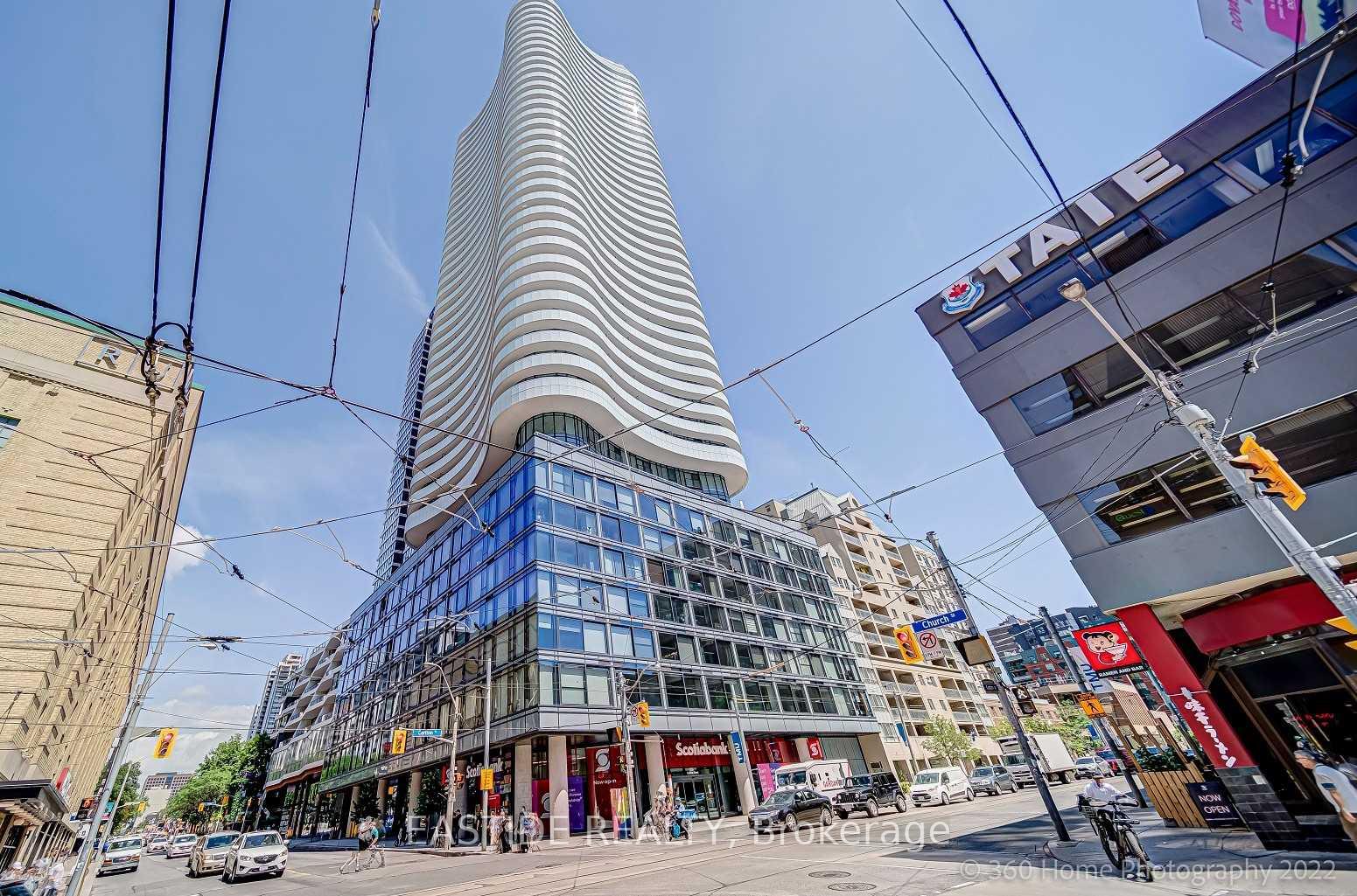 1402 - 403 Church Street, Toronto, ON M4Y 2C2