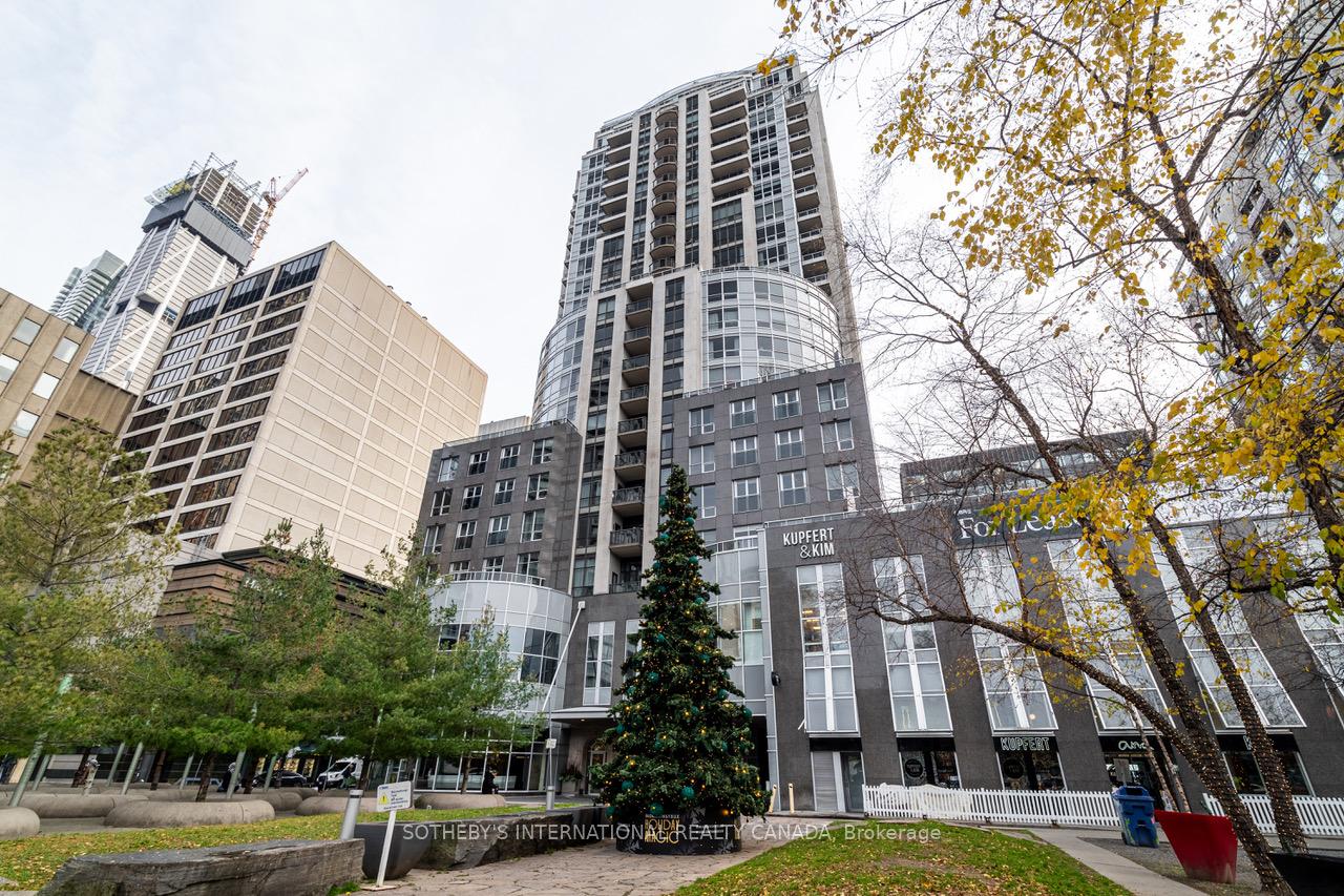 1403 - 10 Bellair Street, Toronto, ON M5R 3T8