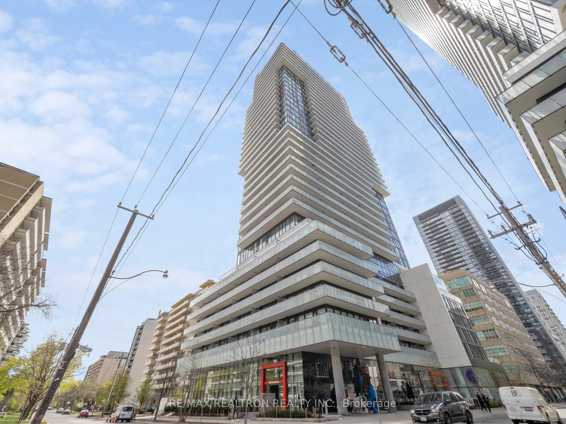 1403 - 185 Roehampton Avenue, Toronto, ON M4P 1R4