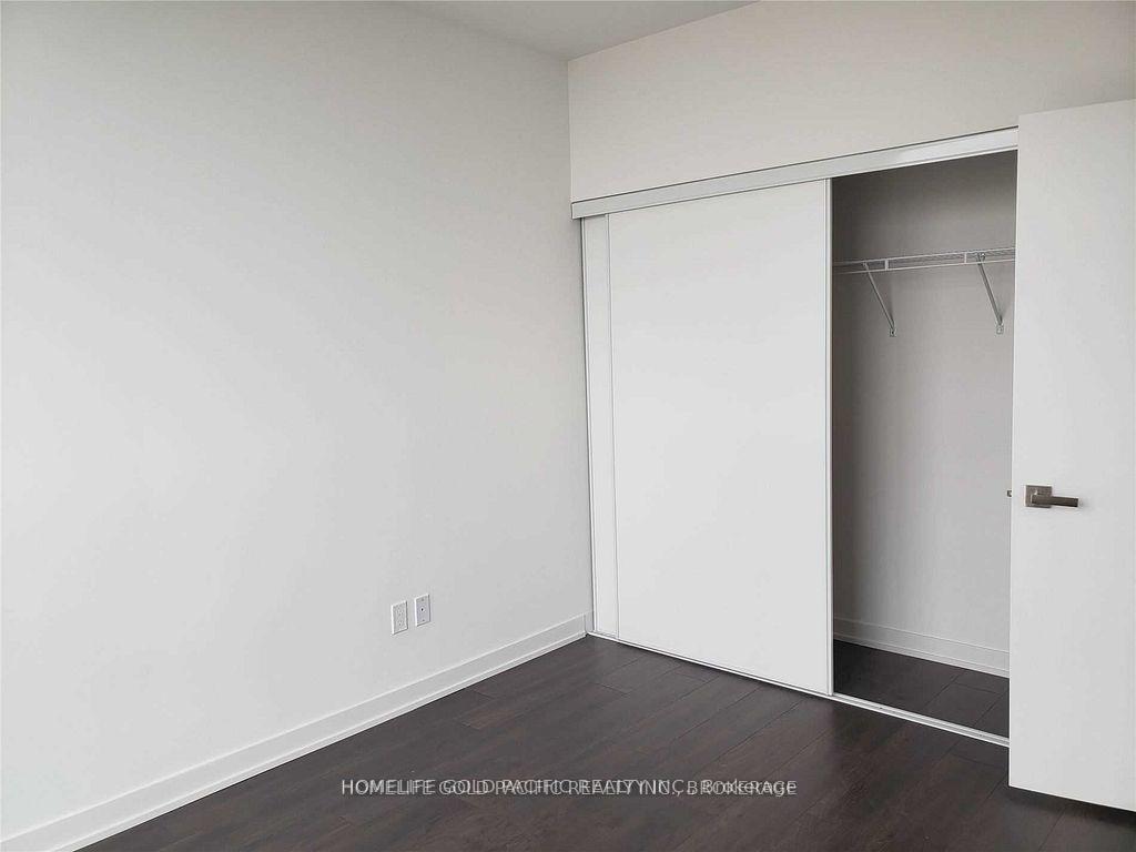 1403 - 31 Tippett Road, Toronto, ON M3H 0C8