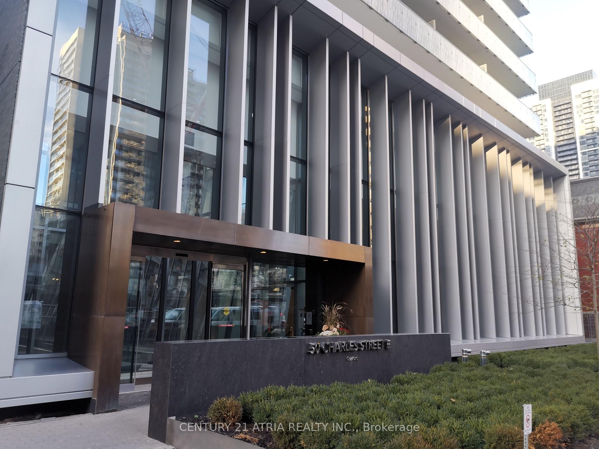 1404 - 50 Charles Street E, Toronto, ON M4Y 1T1