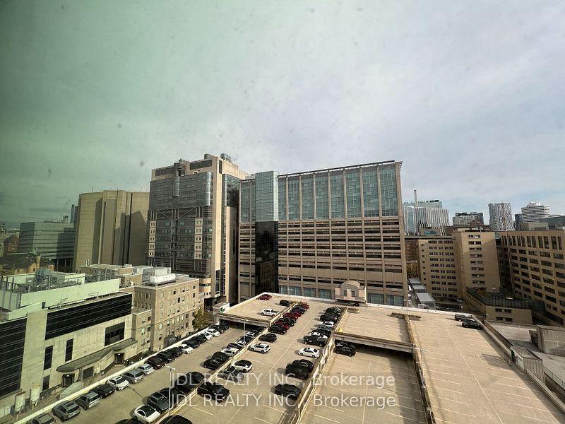 1406 - 195 McCaul Street, Toronto, ON M5T 1W6