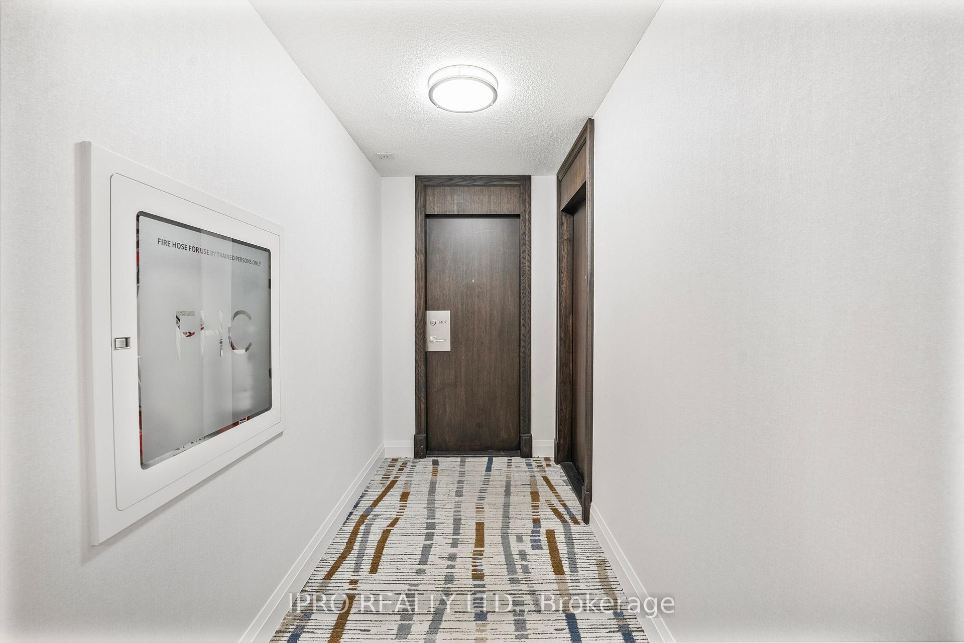 1407 - 3 Michael Power Place, Toronto, ON M9A 0A3