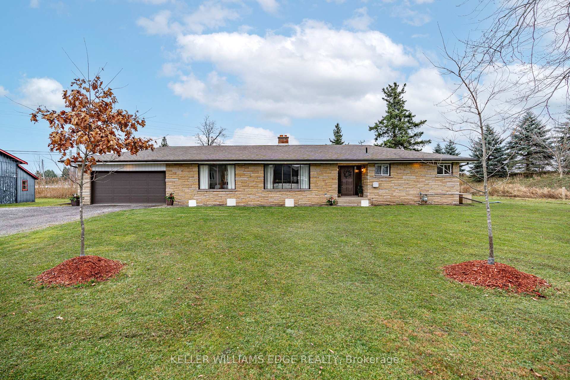 1408 Edgewood Road, Hamilton, ON L8N 2Z7