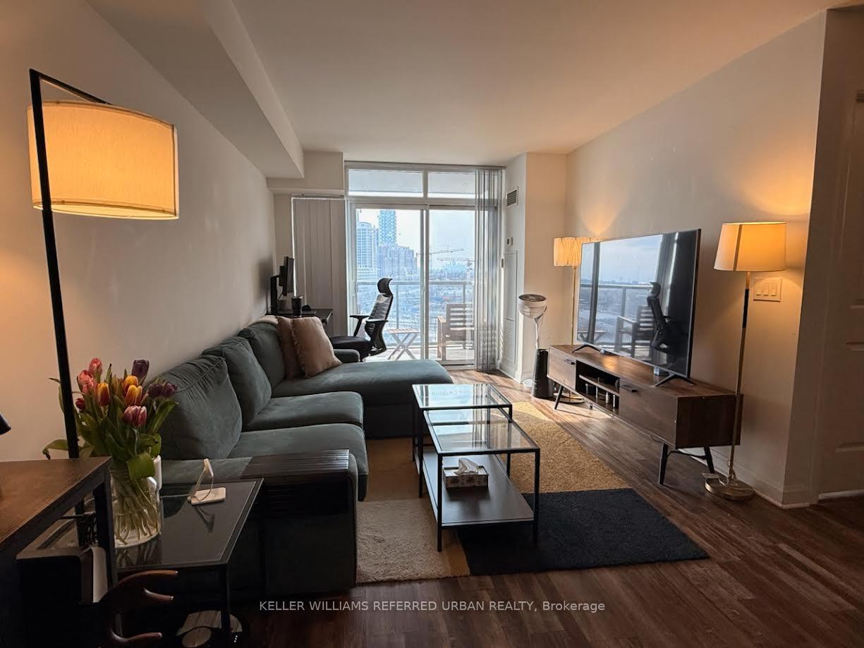 1409 - 1 Michael Power Place, Toronto, ON M9A 0A1