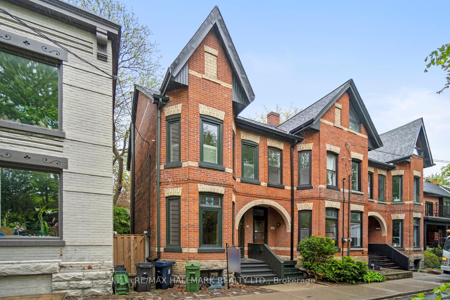 141 Marlborough Place, Toronto, ON M5R 3J5