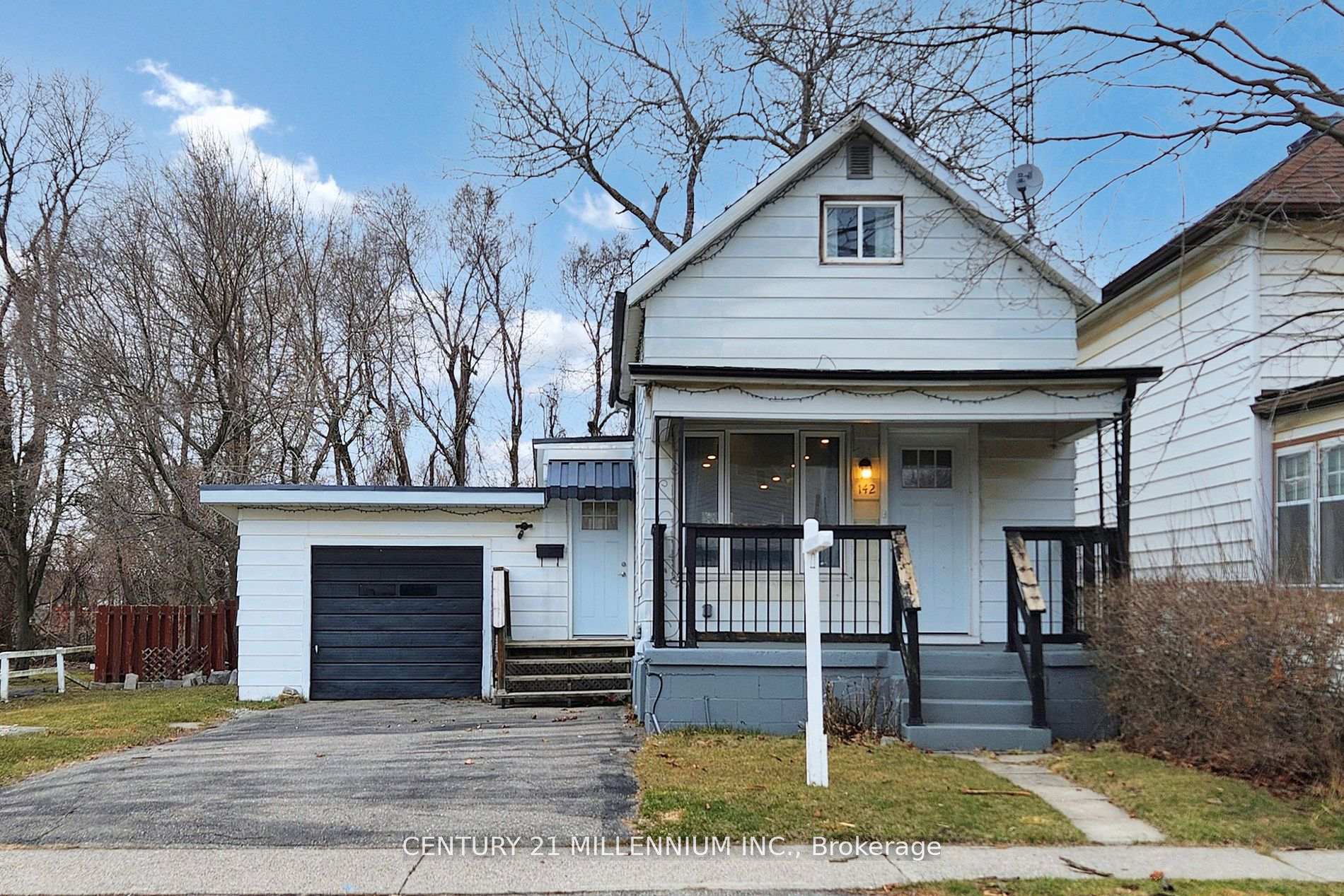 142 Annis Street, Oshawa, ON L1H 3P4