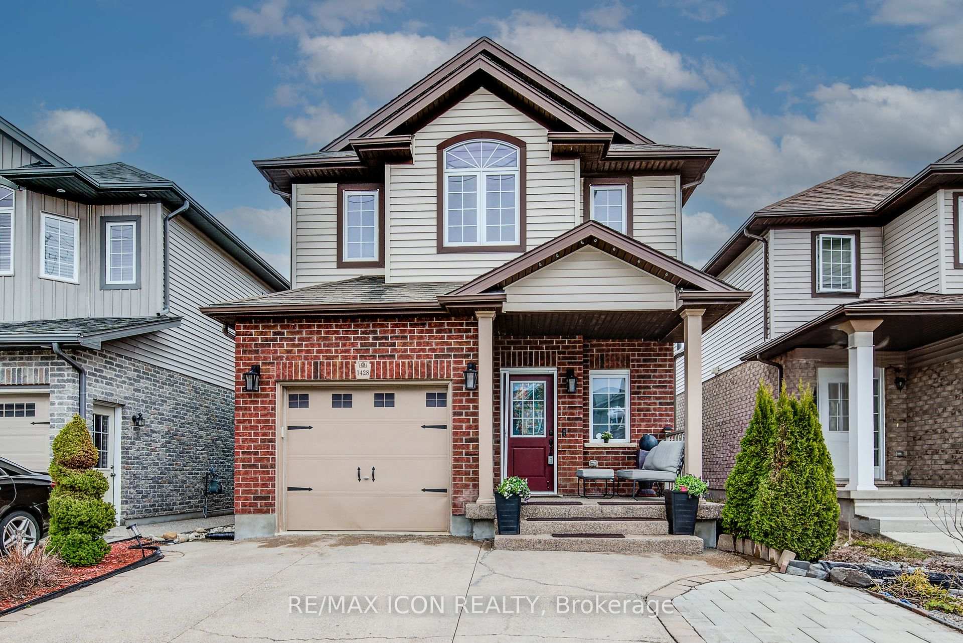 1428 Old Zeller Drive, Kitchener, ON N2A 0E9