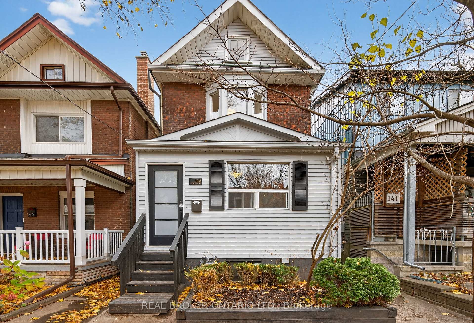 143 Parkmount Road, Toronto, ON M4J 4V3