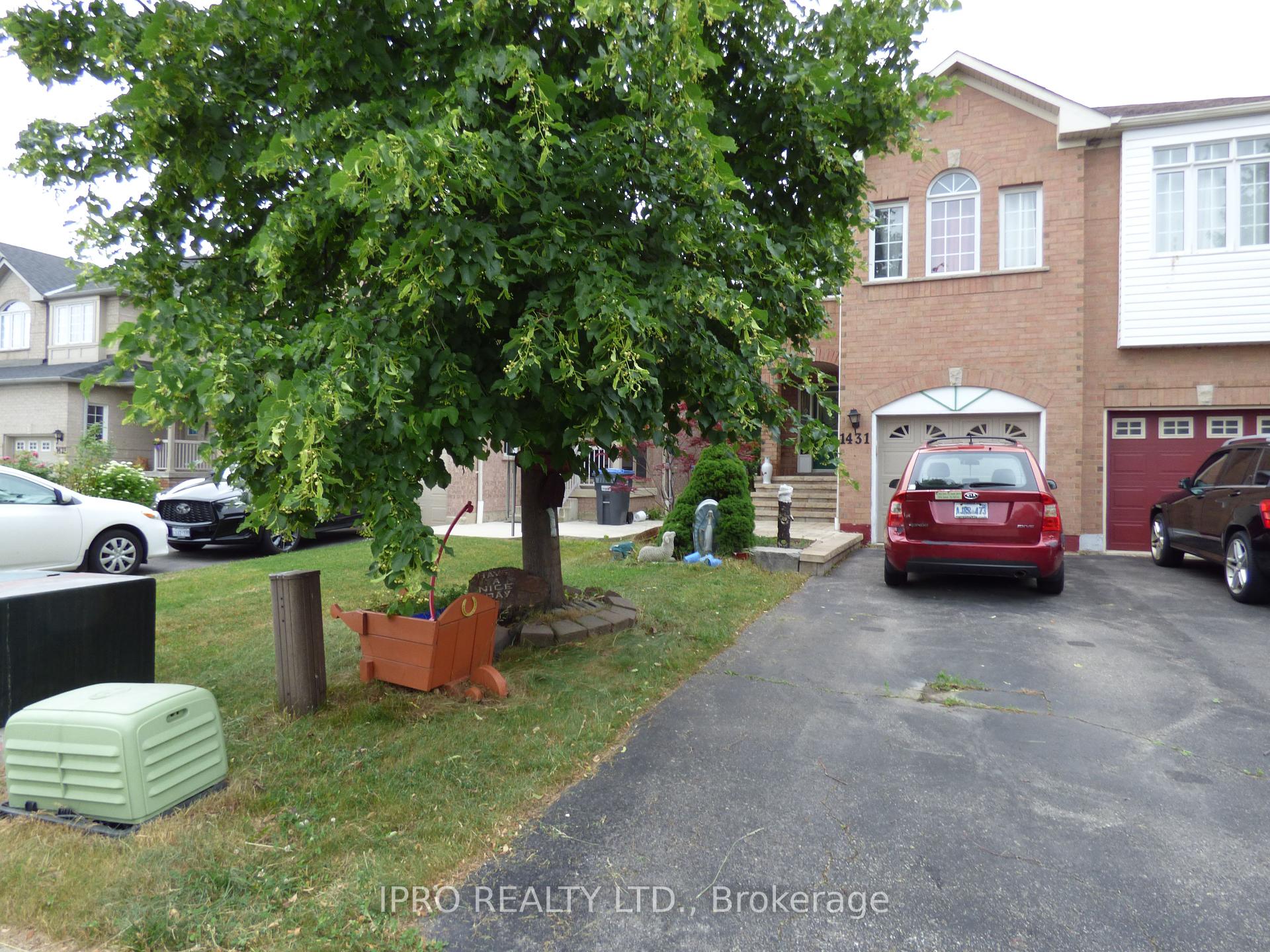 1431 Spring Garden Court, Mississauga, ON L5N 8K6