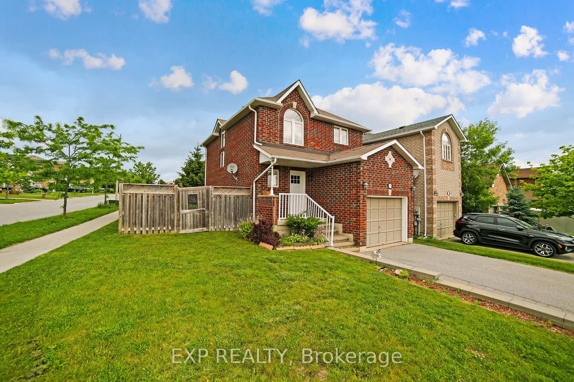 1436 Benson Street, Innisfil, ON L9S 0C8
