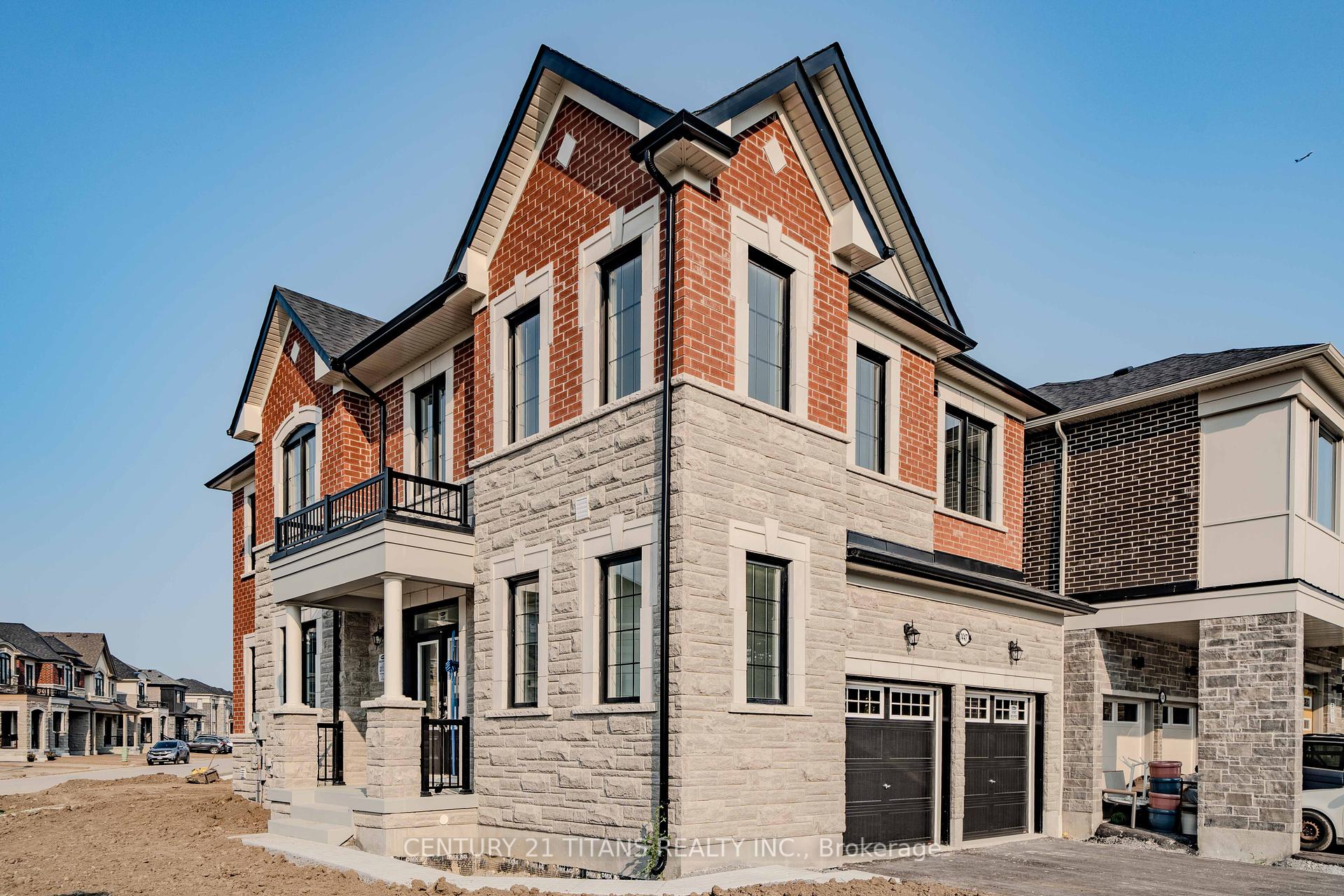 1447 Mockingbird Square, Pickering, ON L0H 1J0