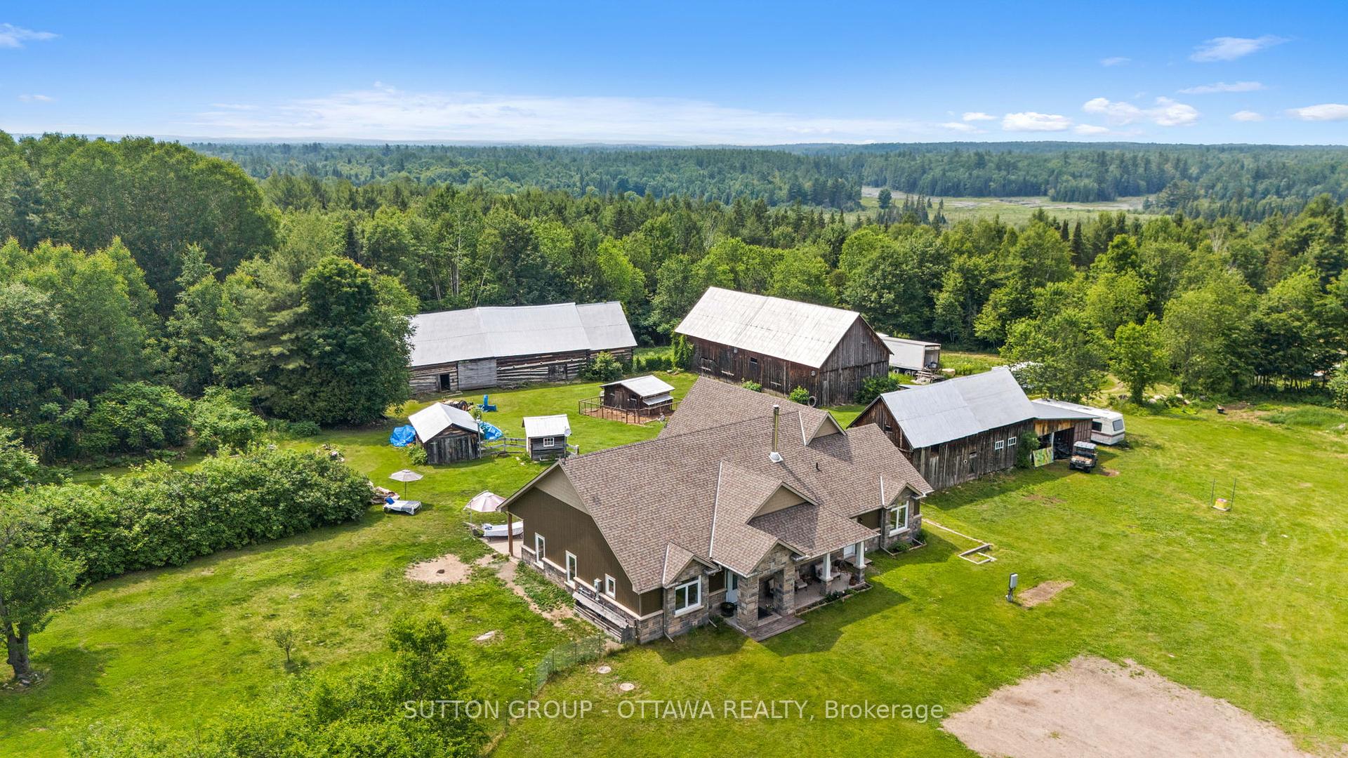 Laurentian Valley Real Estate MLS® Listings & Houses For Sale