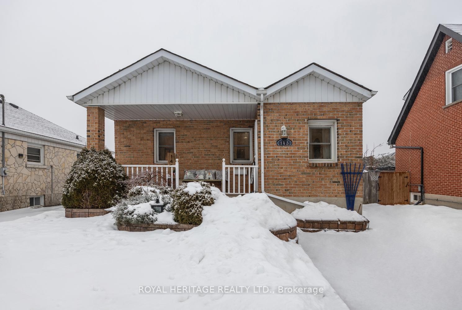 145 Central Park Boulevard N, Oshawa, ON L1G 5Y6