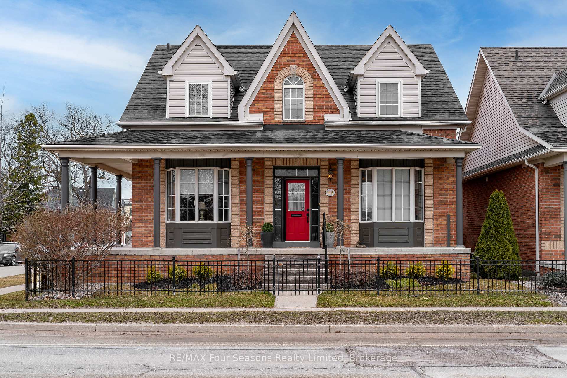145 Ontario Street, Collingwood, ON L9Y 4M4