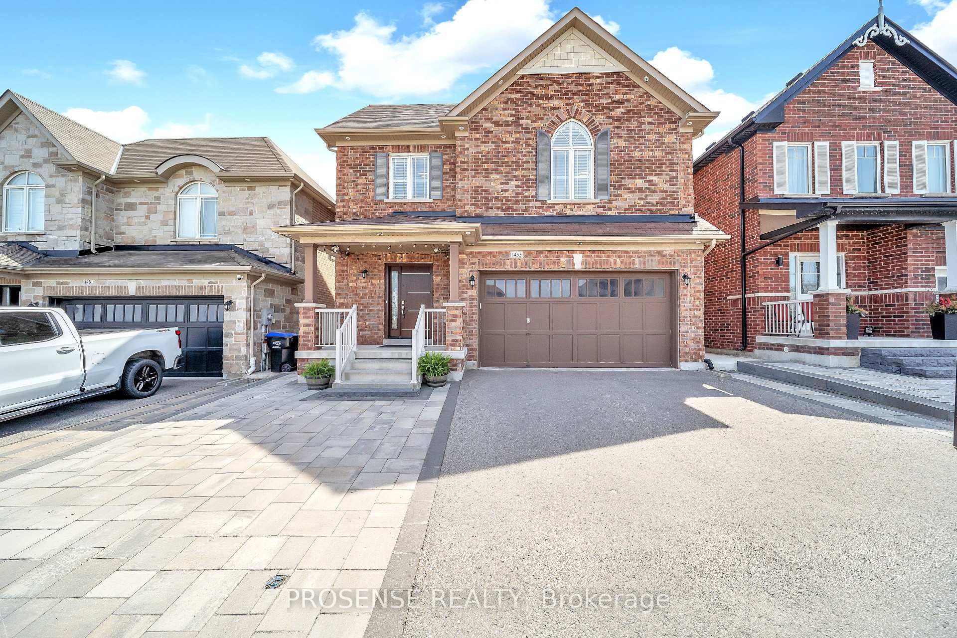 1455 Lormel Gate Avenue, Innisfil, ON L0L 1W0