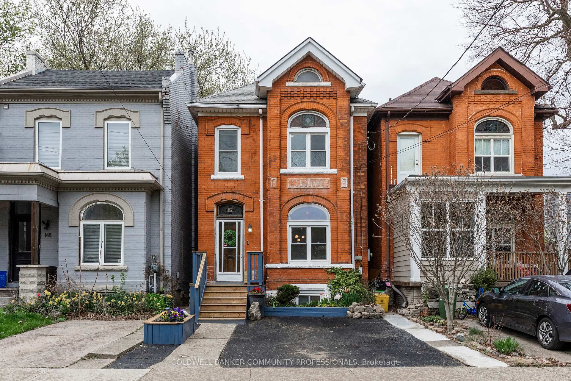 146 Walnut Street S, Hamilton, ON L8N 2L7