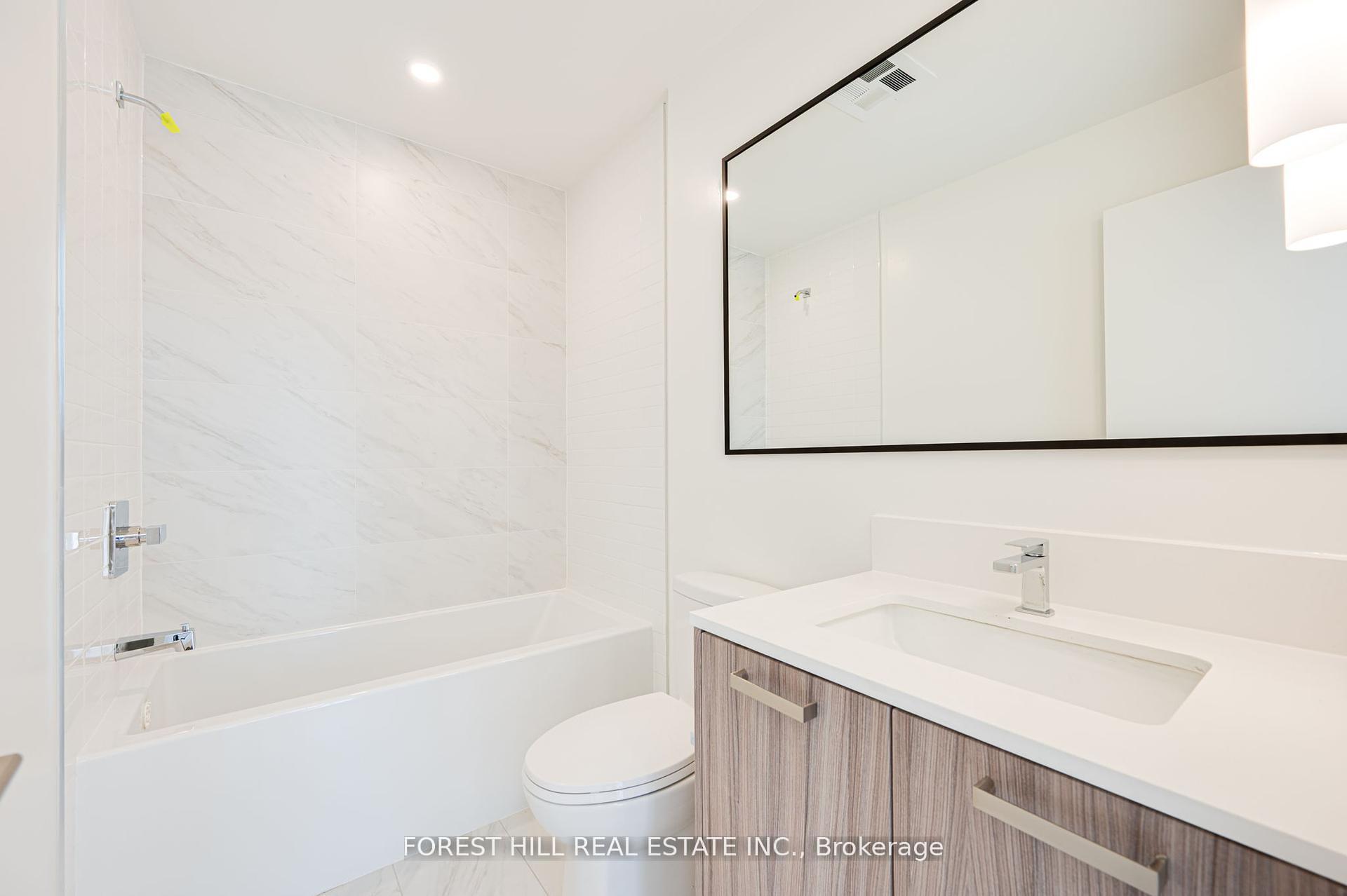 147 - 67 Curlew Drive, Toronto, ON M3A 2P8