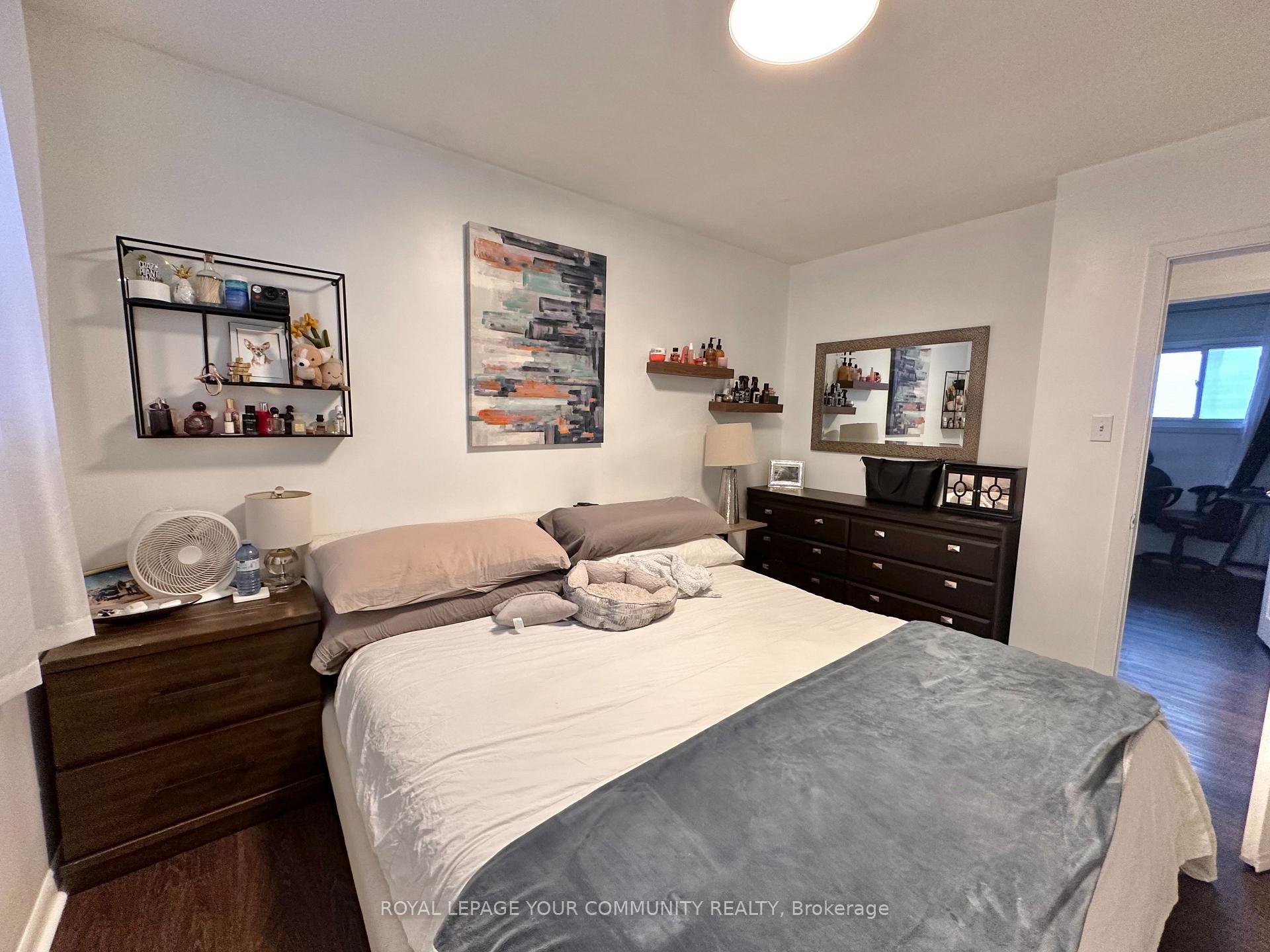 147 Grandview Street S, Oshawa, ON L1H 7C6