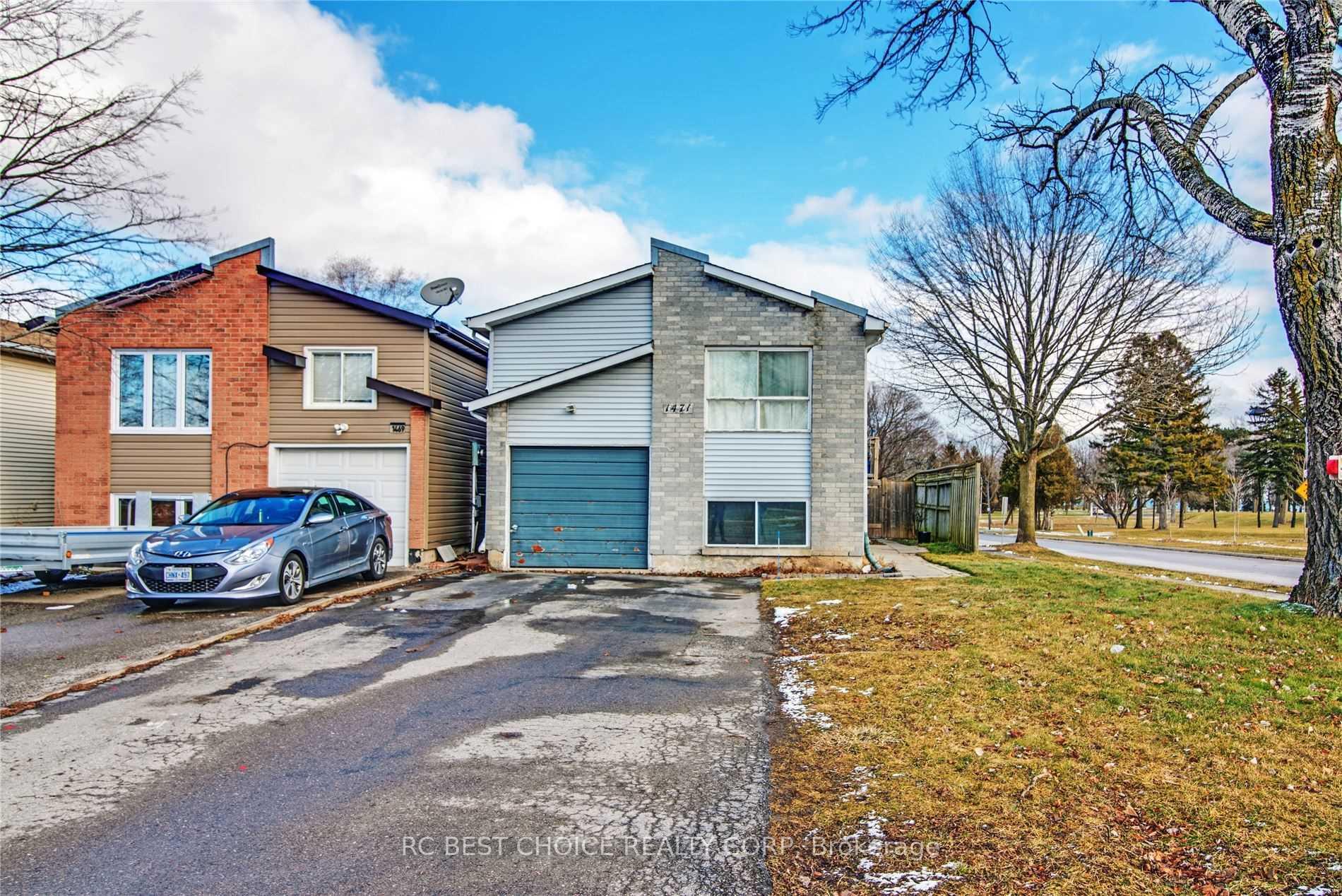 1471 Birchcliffe Court, Oshawa, ON L1J 7Z9
