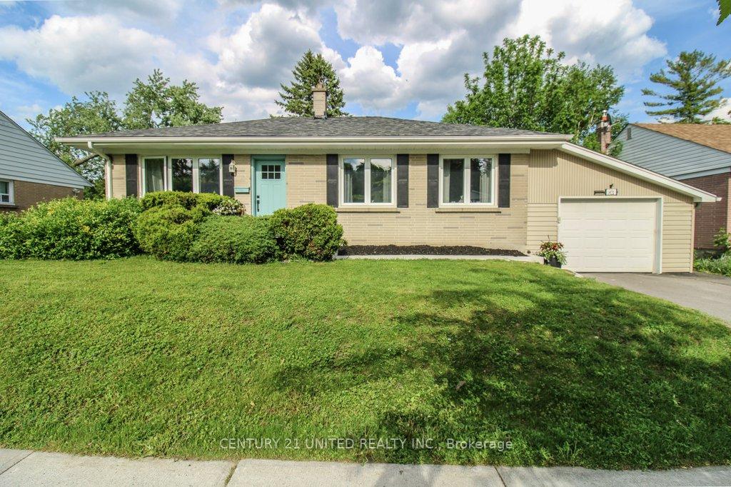 1472 Westbrook Drive, Peterborough, ON K9J 6R4