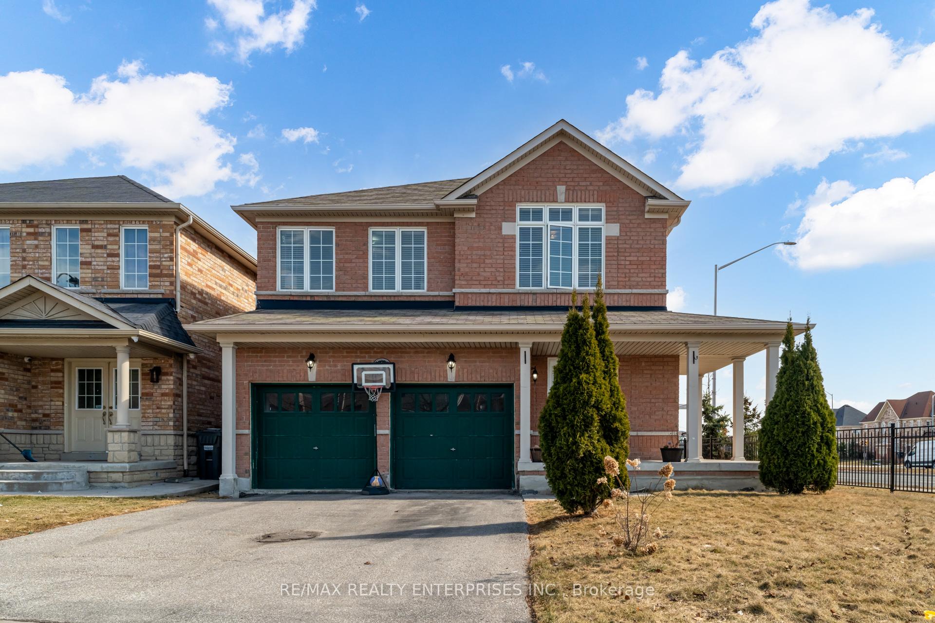 148 Bayhampton Drive, Brampton, ON L6P 3A8