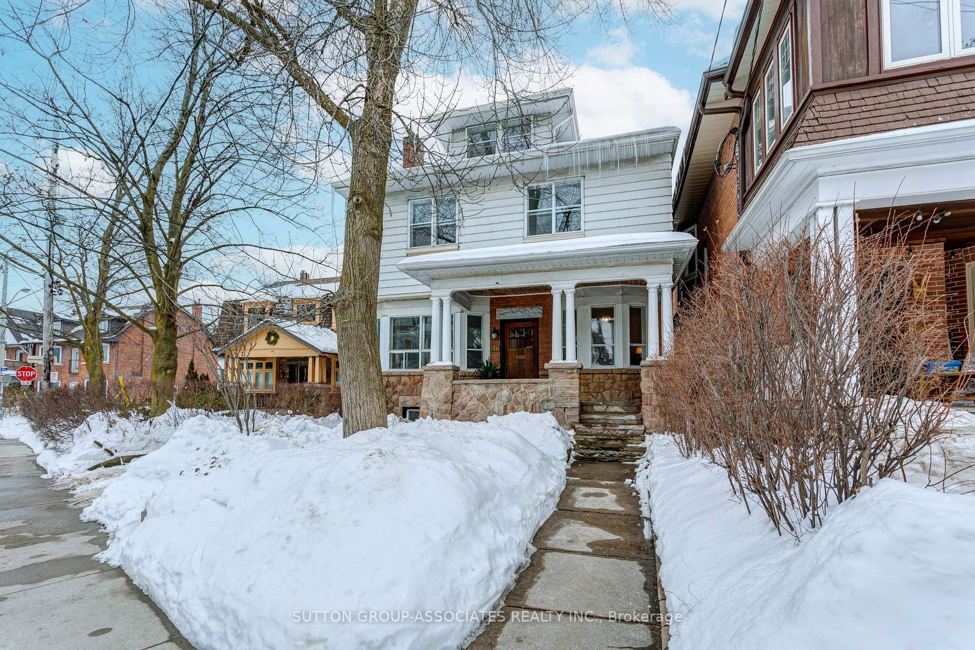 148 Indian Road, Toronto, ON M6R 2V8