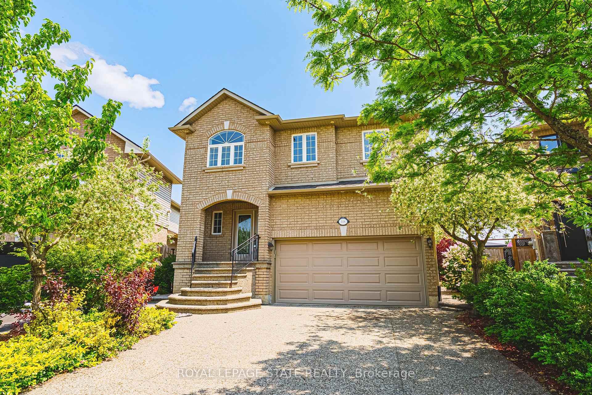 148 Meadow Wood Crescent, Hamilton, ON L8J 3Z8