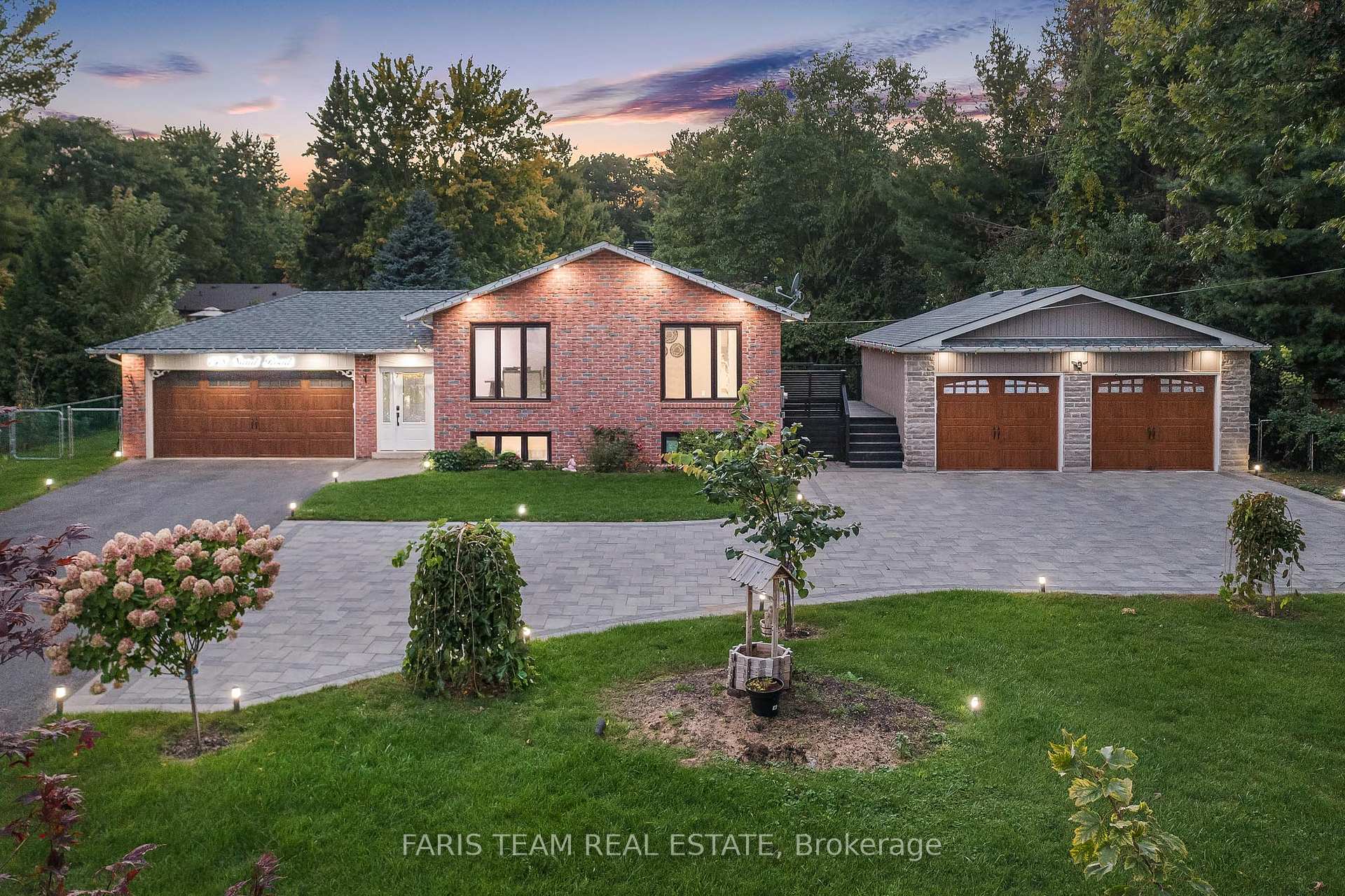 148 Sand Road, East Gwillimbury, ON L9N 1H9