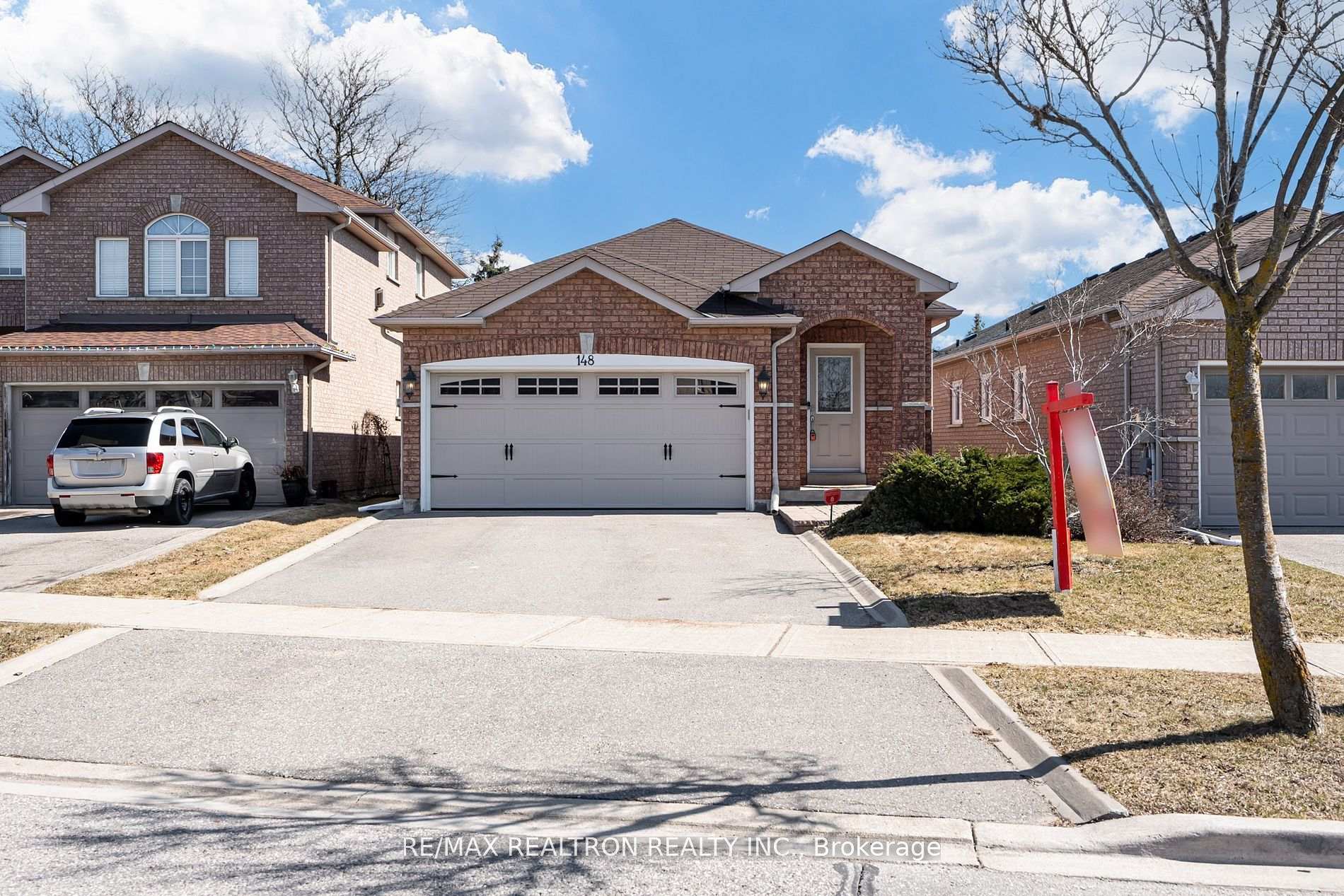 148 Solway Avenue, Vaughan, ON L6A 2X2