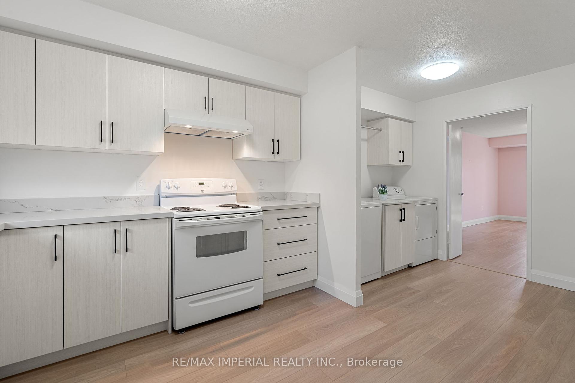 149 - 1250 Mississauga Vly Boulevard, Mississauga, ON L5A 3R6