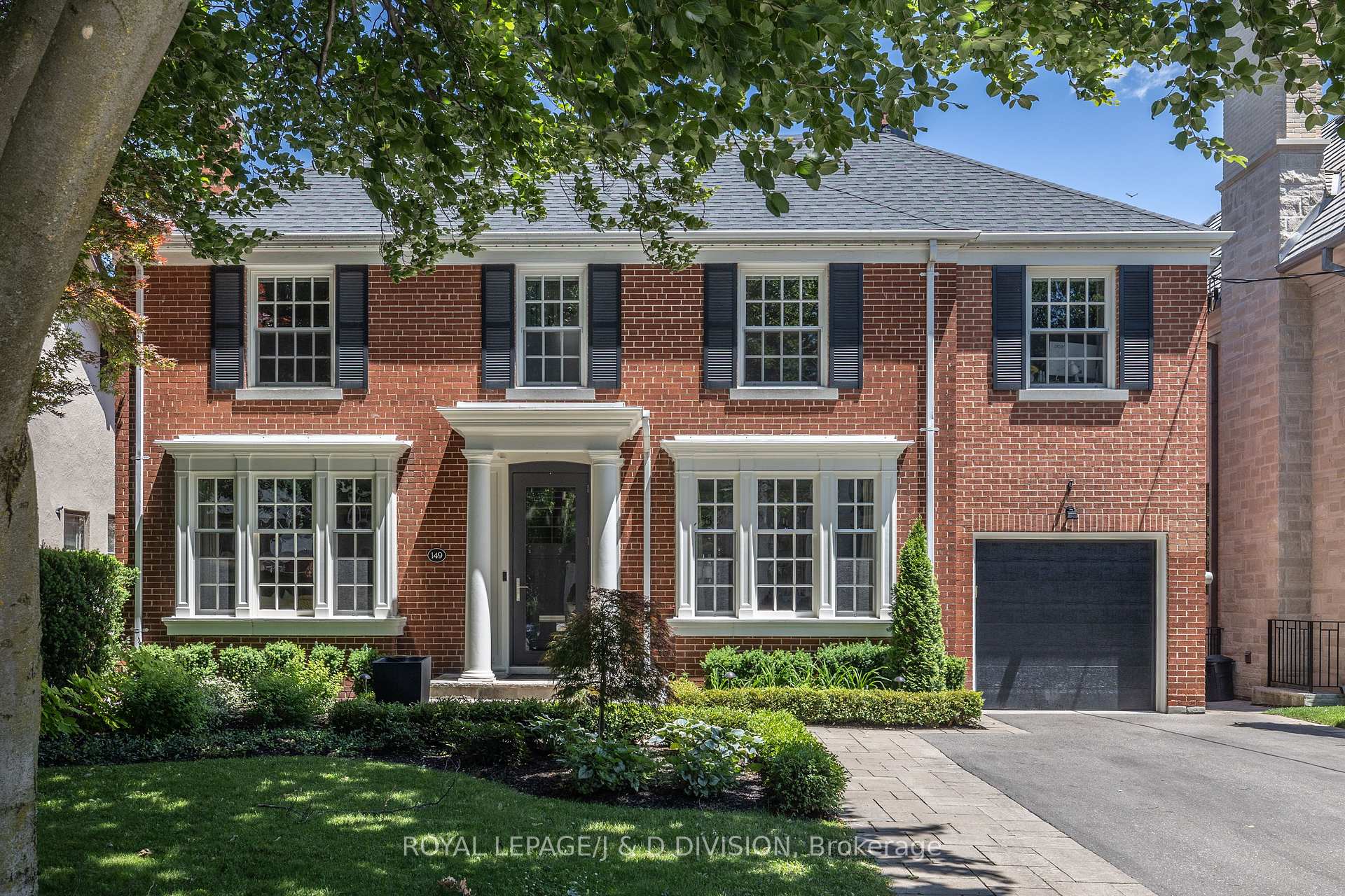 149 Dinnick Crescent, Toronto, ON M4N 1M2