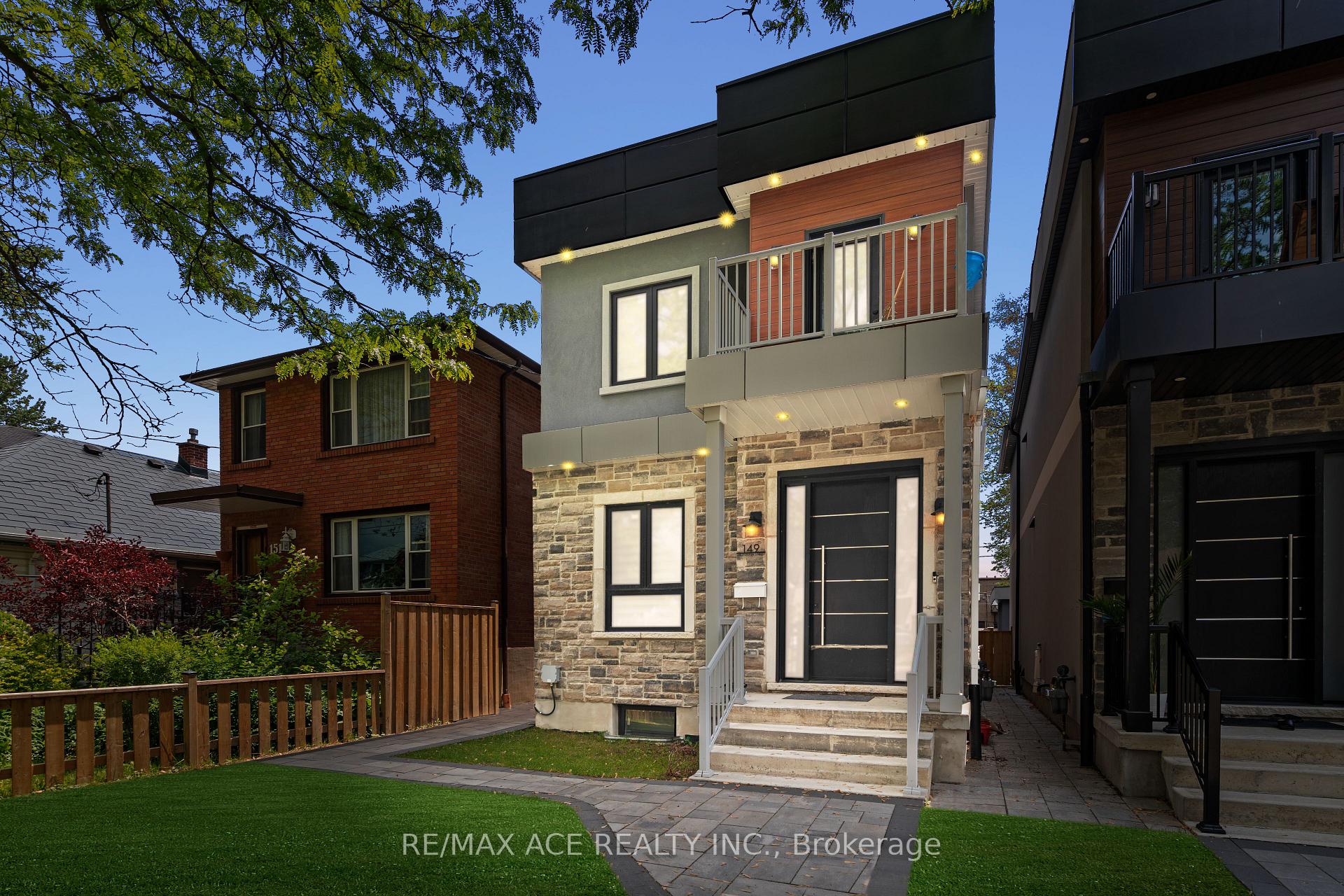 149 Mcintosh Street, Toronto, ON M1N 3Y8