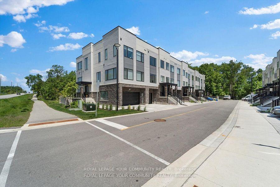 1494 Purchase Place N, Innisfil, ON L0L 1W0