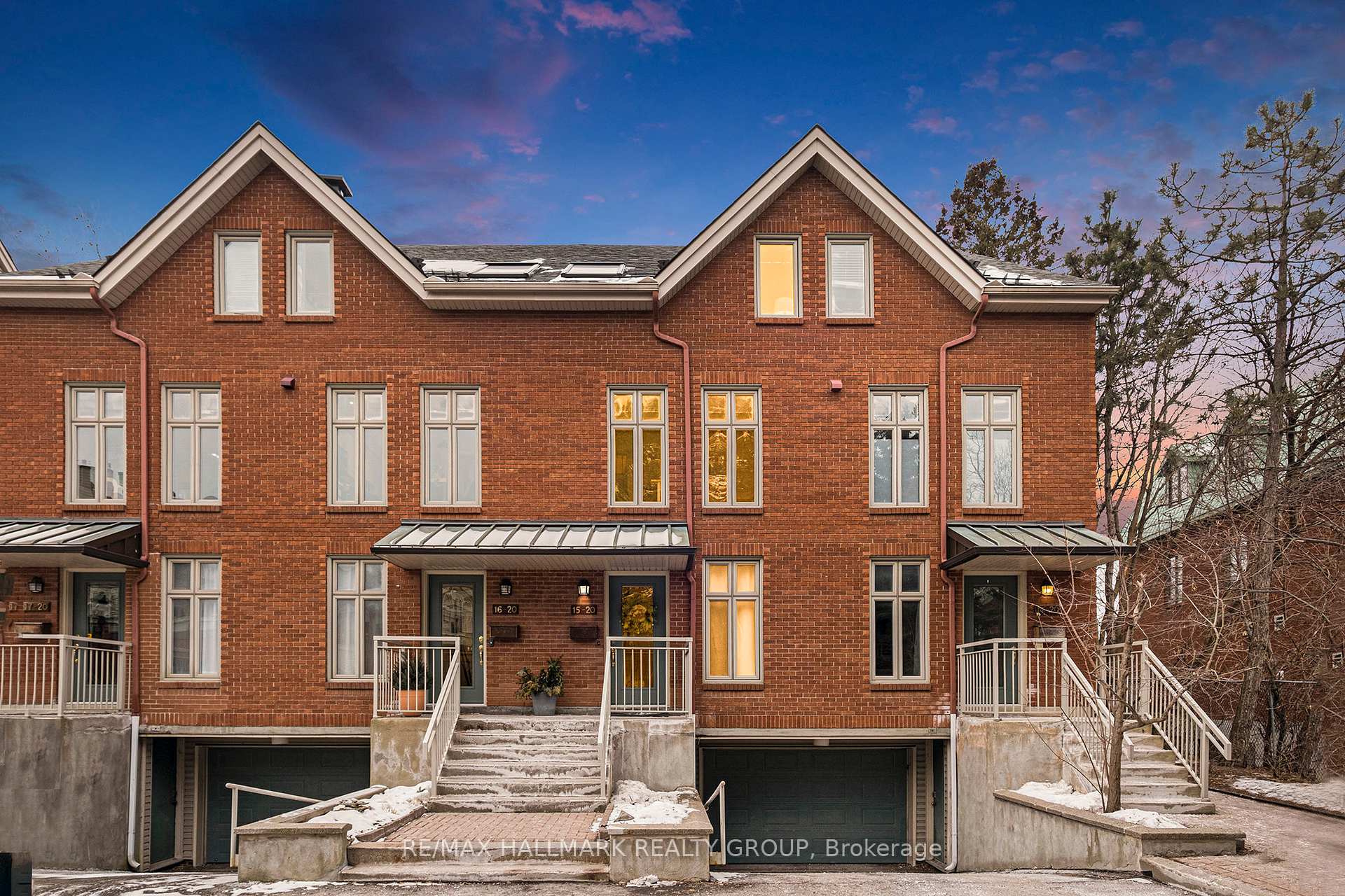 15 - 20 Charlevoix Street, Vanier and Kingsview Park, ON K1L 8K5
