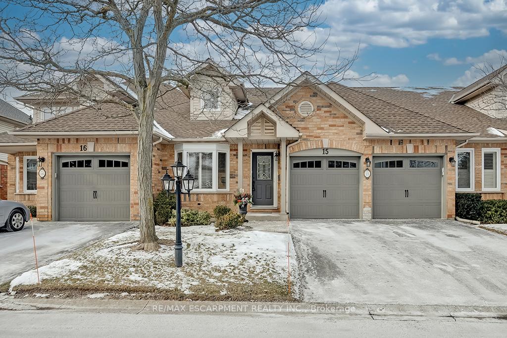 15 - 4275 Millcroft Park Drive, Burlington, ON L7M 4L9