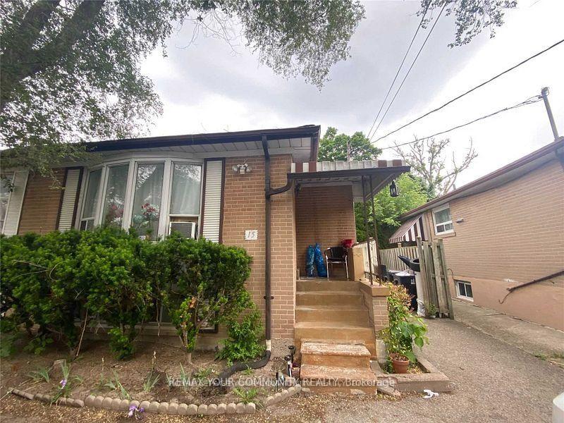 Main - 15 Bison Drive, Toronto, ON M2R 2Y1
