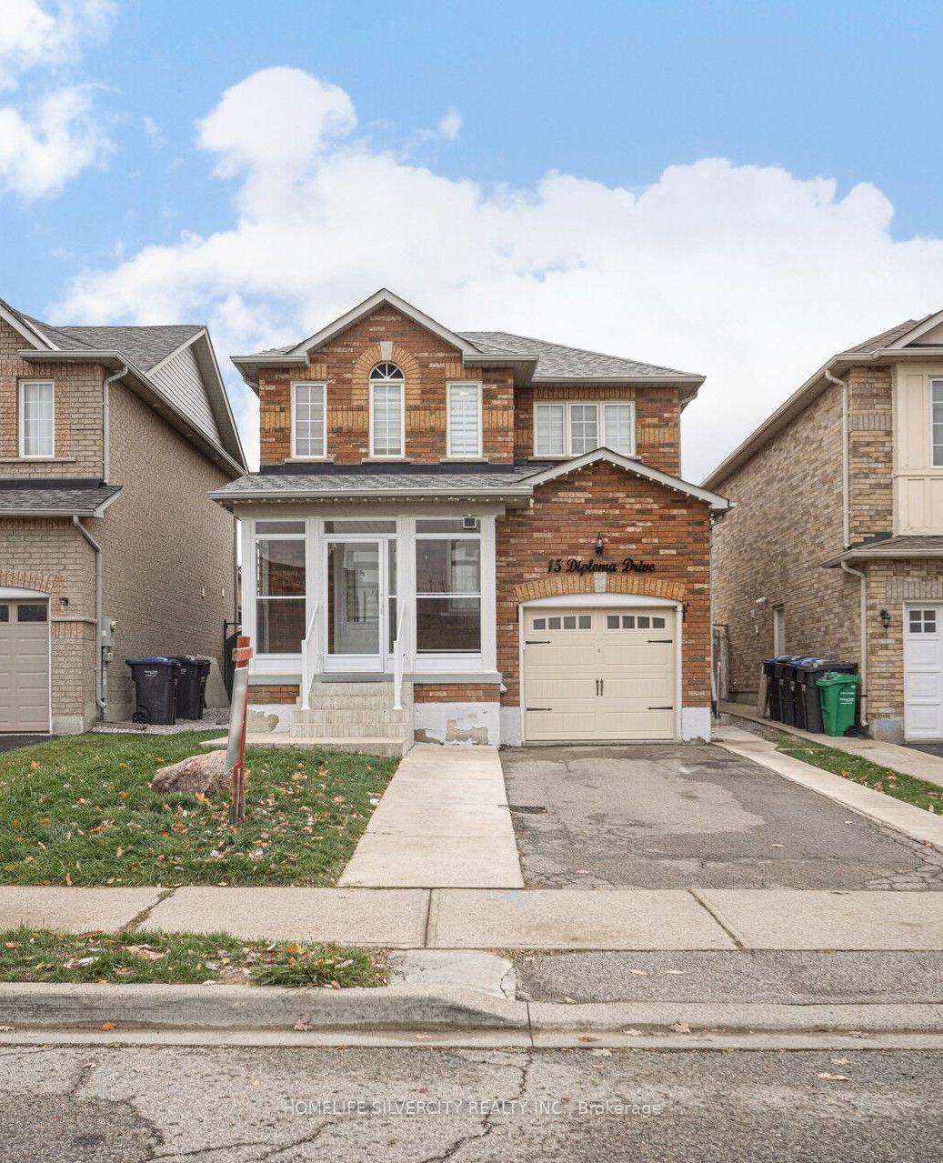 15 Diploma Drive, Brampton, ON L6P 1M3
