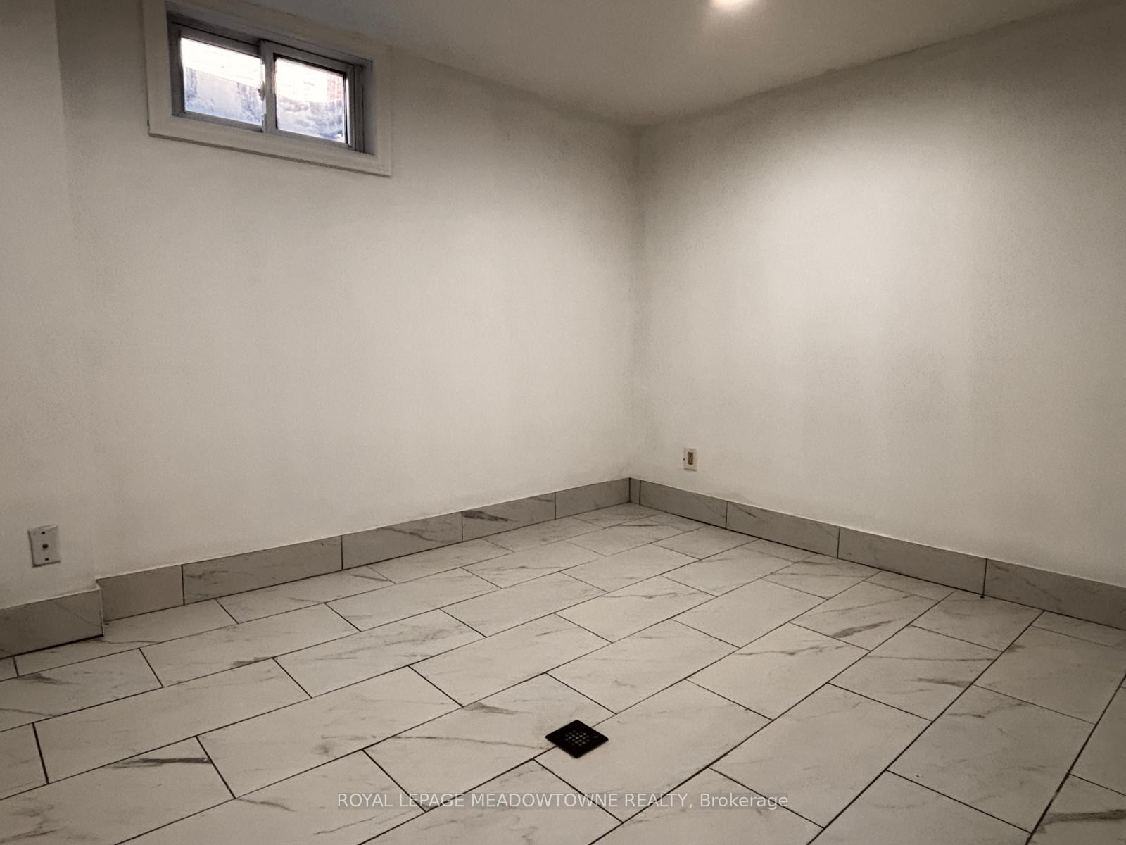 15 Lafayette Drive, St. Catharines, ON L2N 6C1