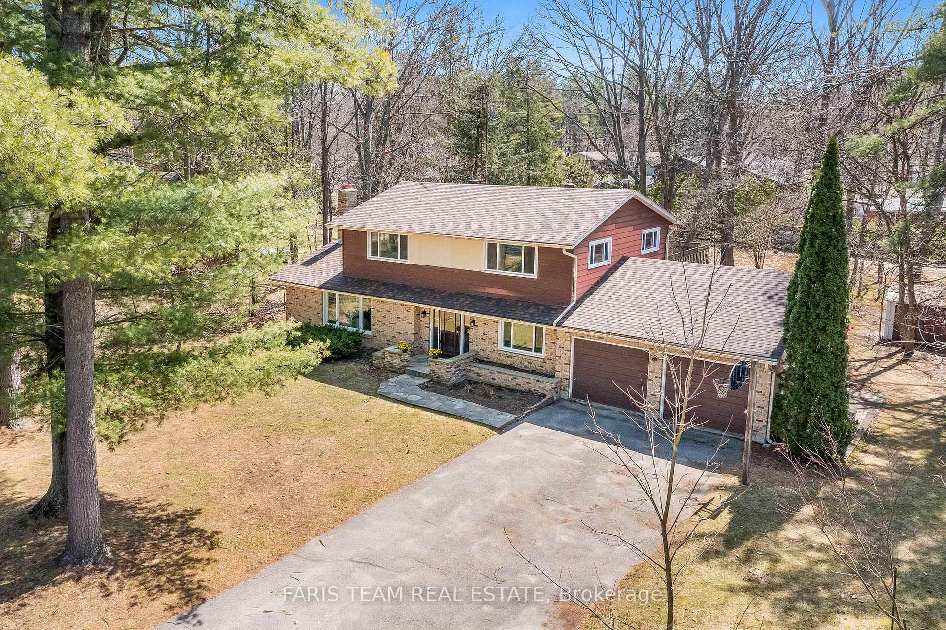 Springwater Real Estate MLS® Listings & Houses For Sale