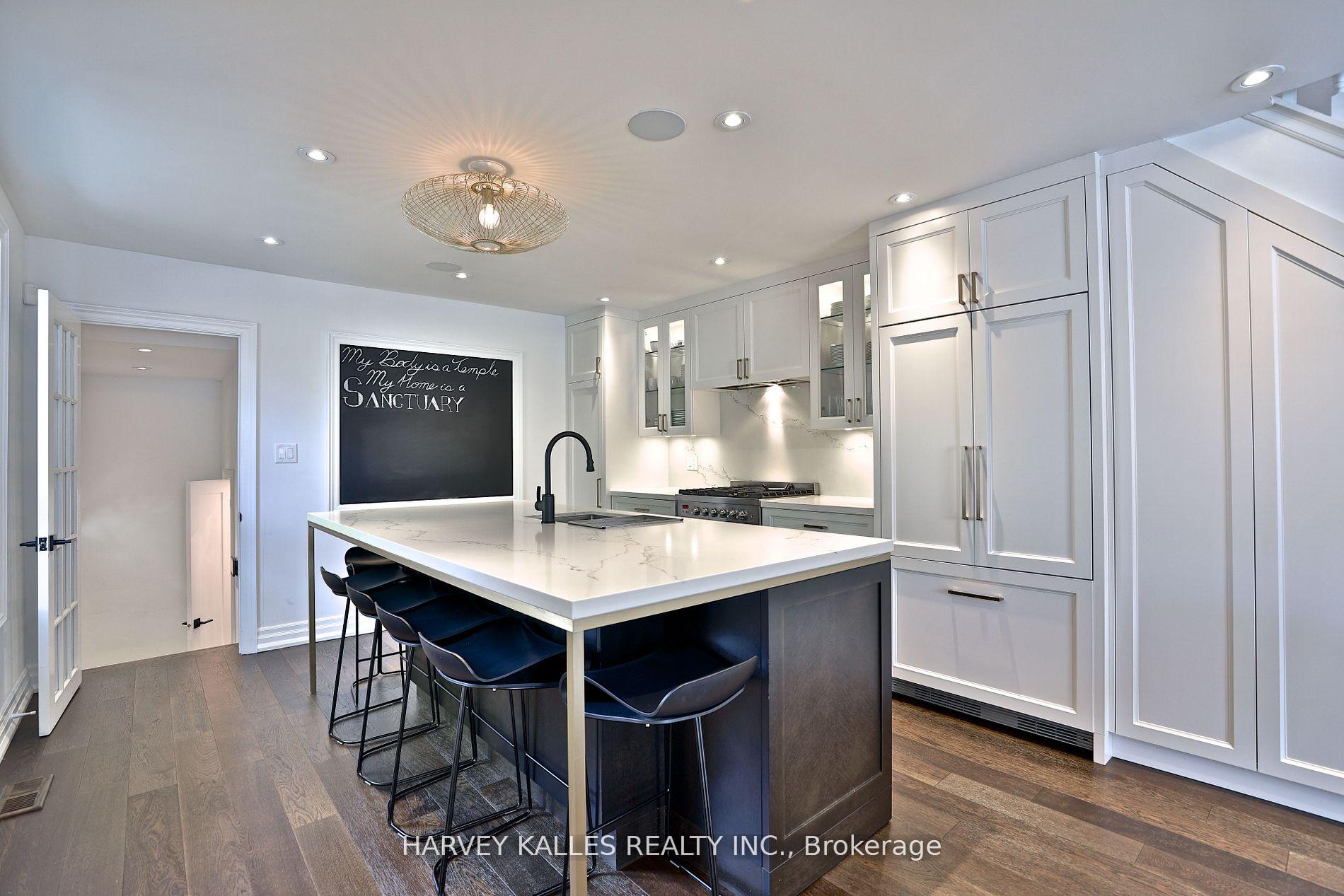 StateOrProvince] [PostalCode]