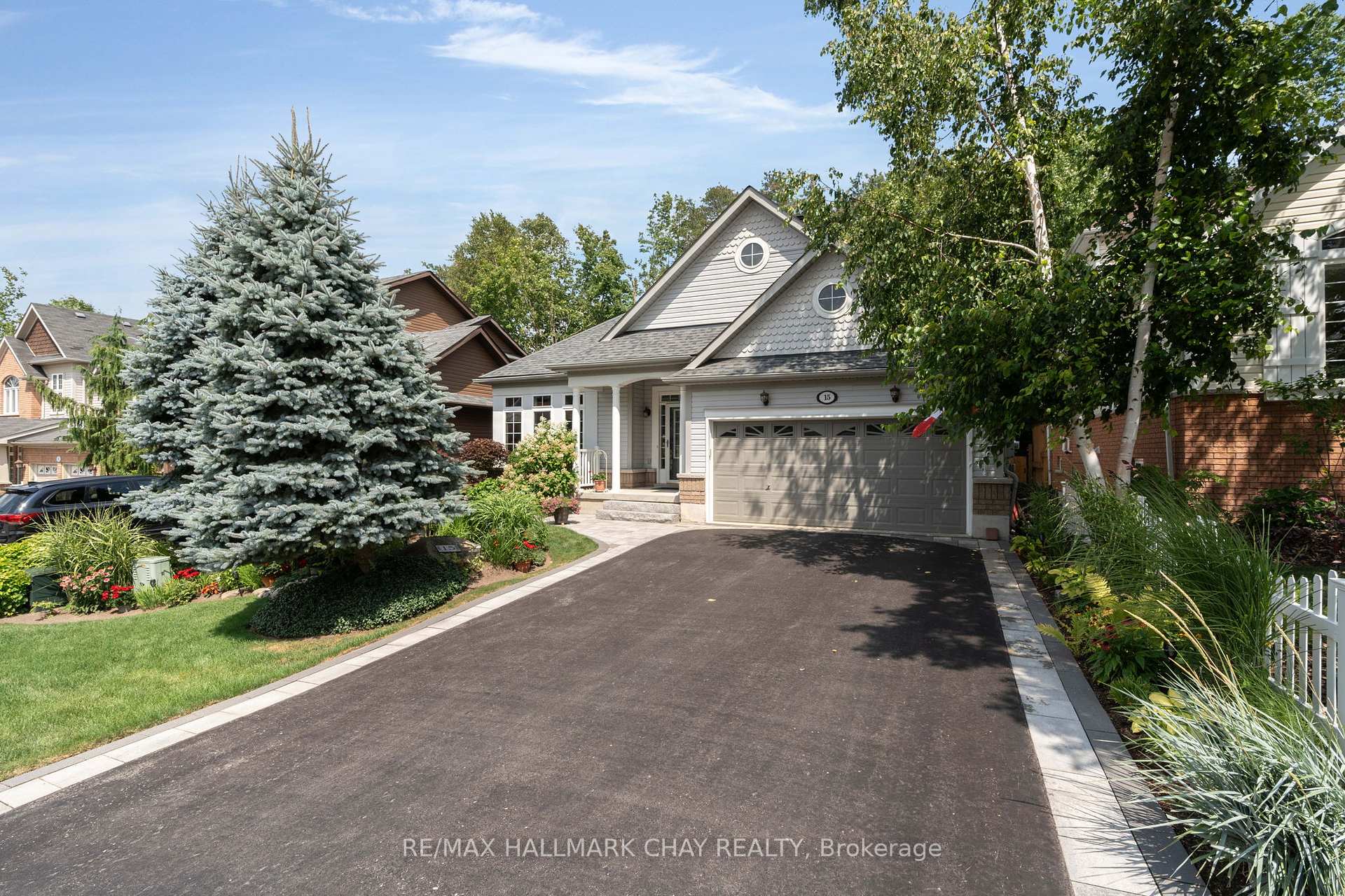 15 OAKMONT Avenue, Oro-Medonte, ON L0L 2L0