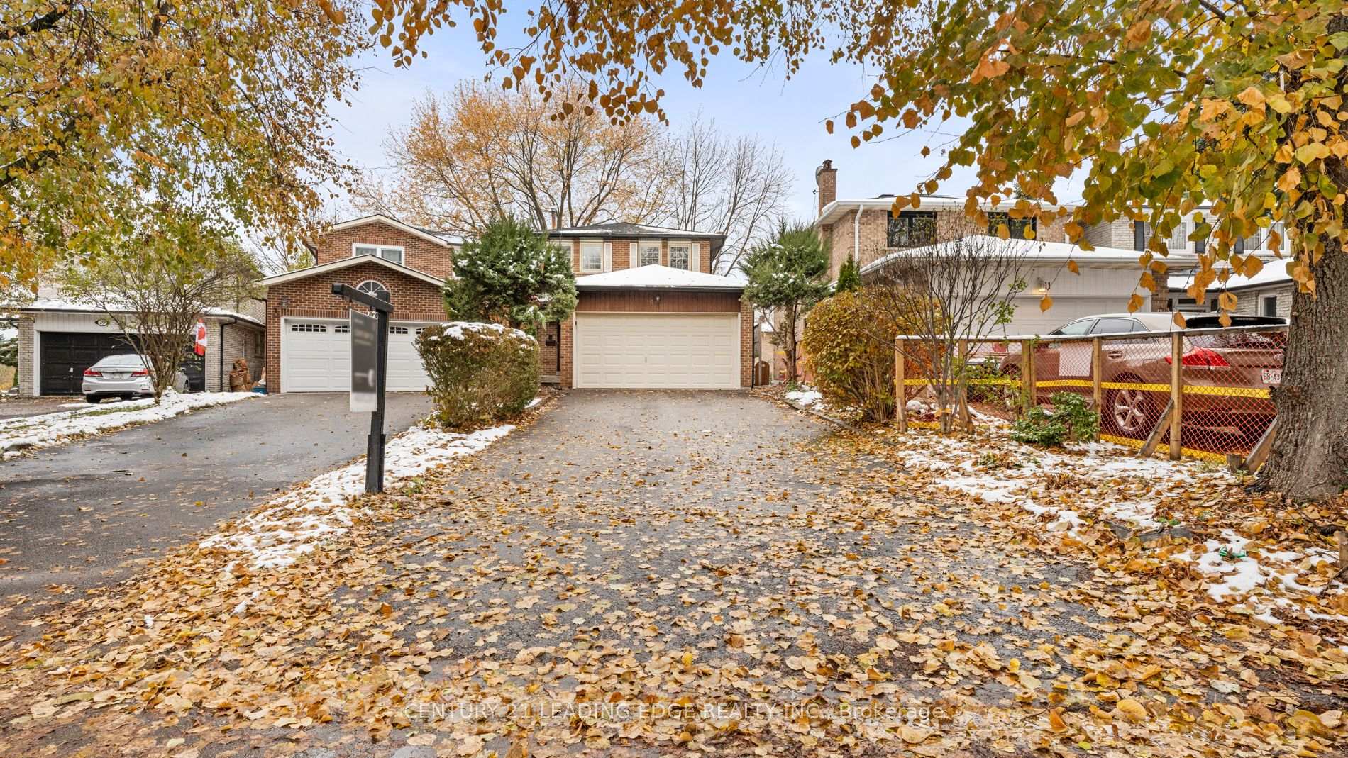 15 Radford Crescent, Markham, ON L3P 4A2