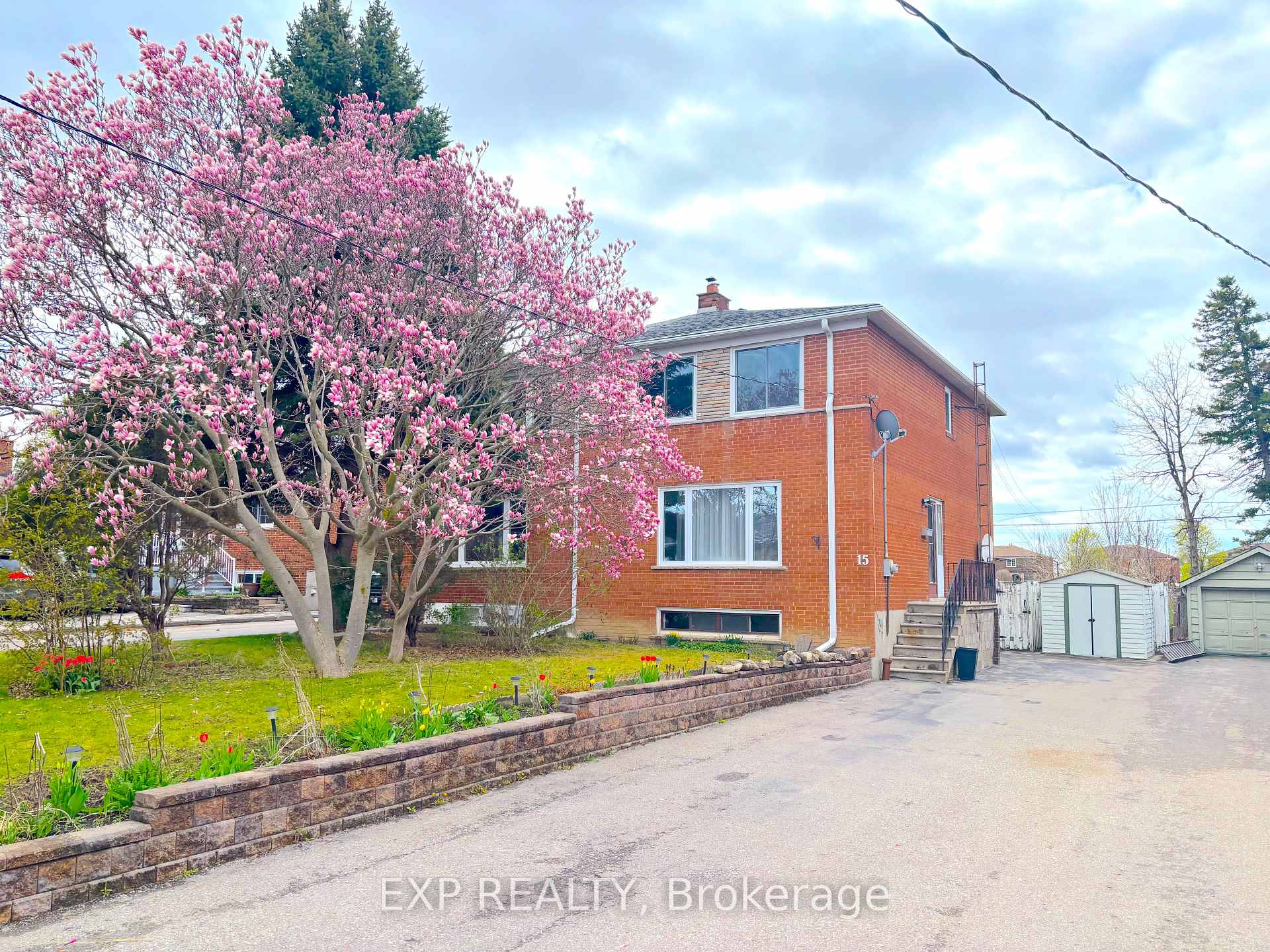 15 Rambler Place, Toronto, ON M3L 1N6
